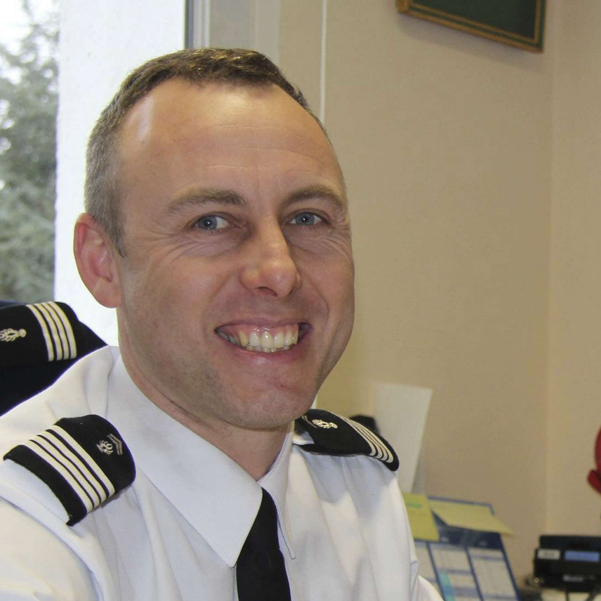 Attaques dans l'Aude : Arnaud Beltrame promu au grade de colonel à ...