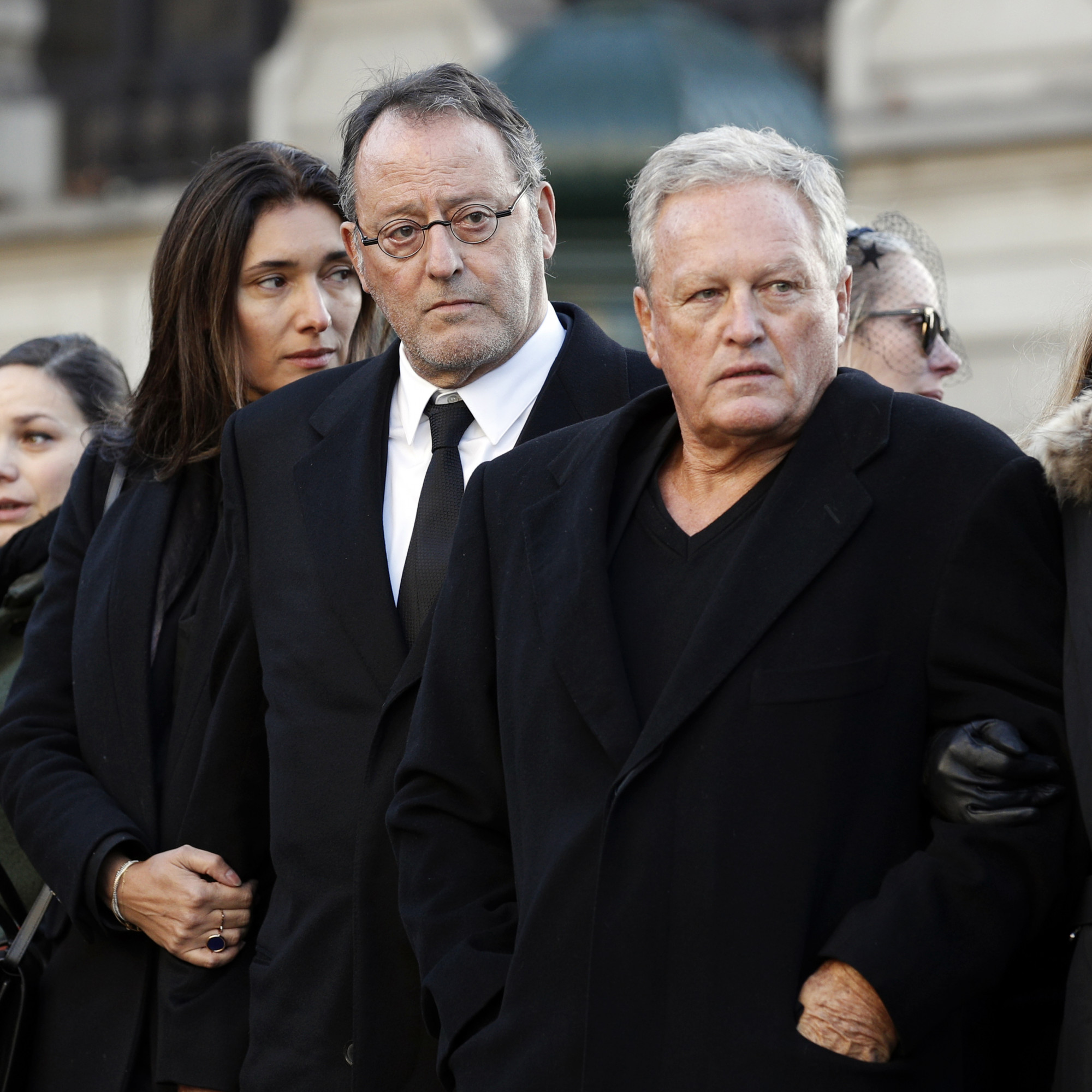 Victime d'un infarctus, le père de Laeticia Hallyday déplore la ...