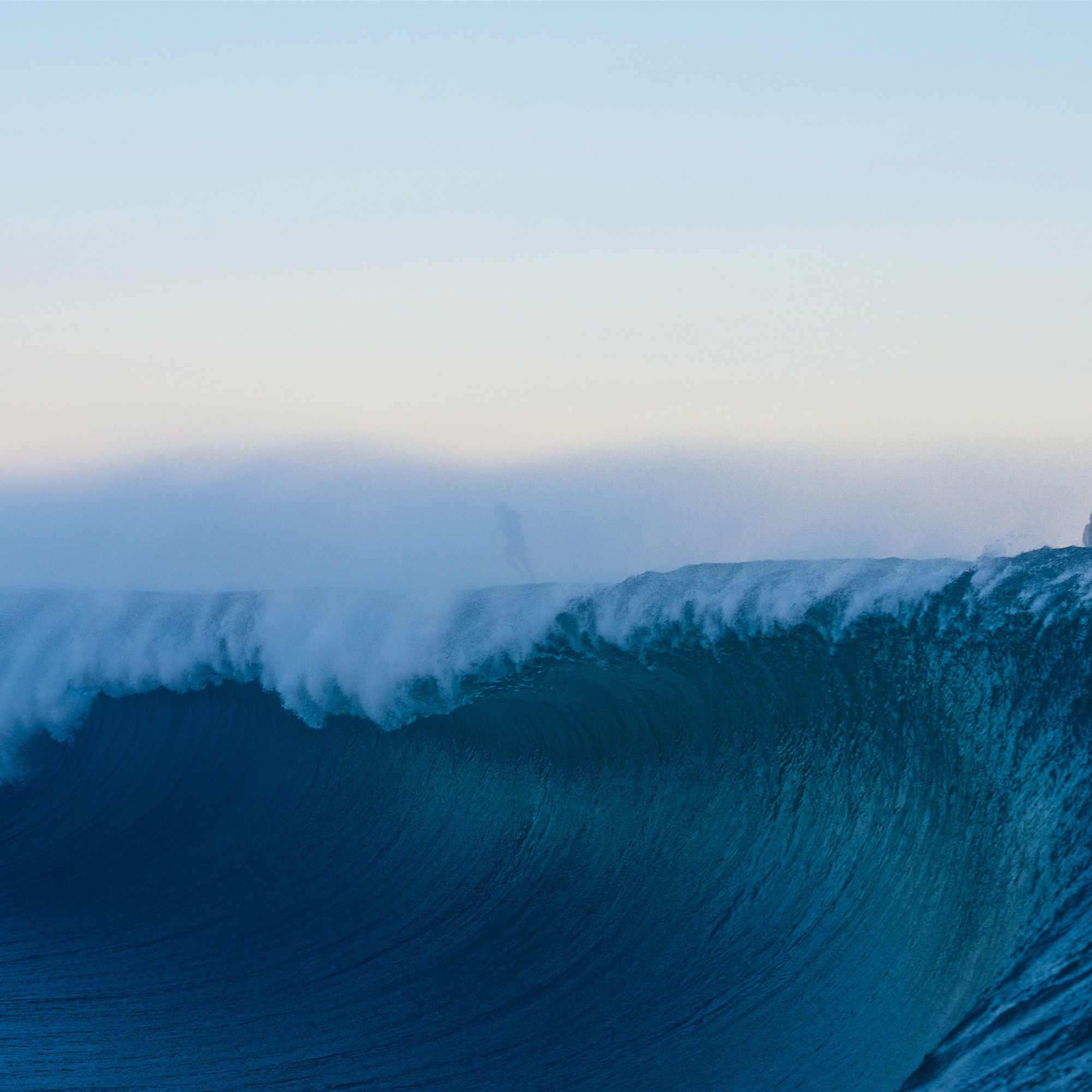 Une vague de huit étages pulvérise le record de l'hémisphère sud