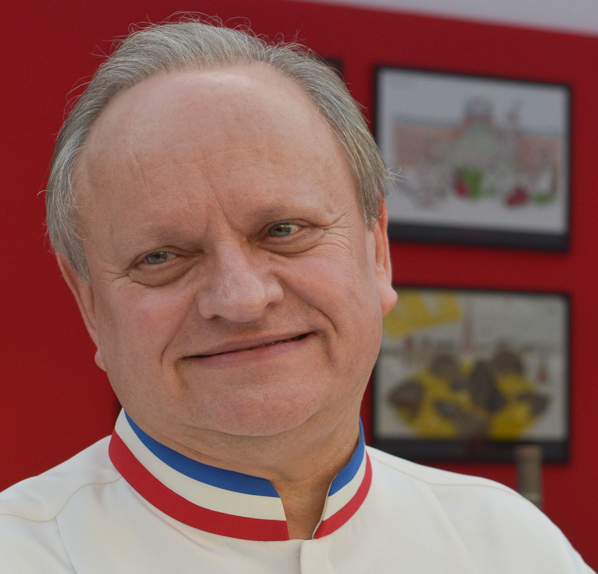 VIDÉO - Joël Robuchon : la recette de sa célèbre purée de pommes de terre