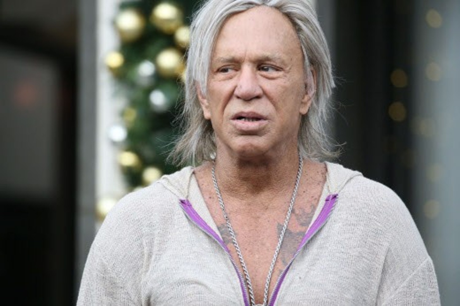 Mickey Rourke : l'acteur rend hommage à Johnny Hallyday sur Instagram