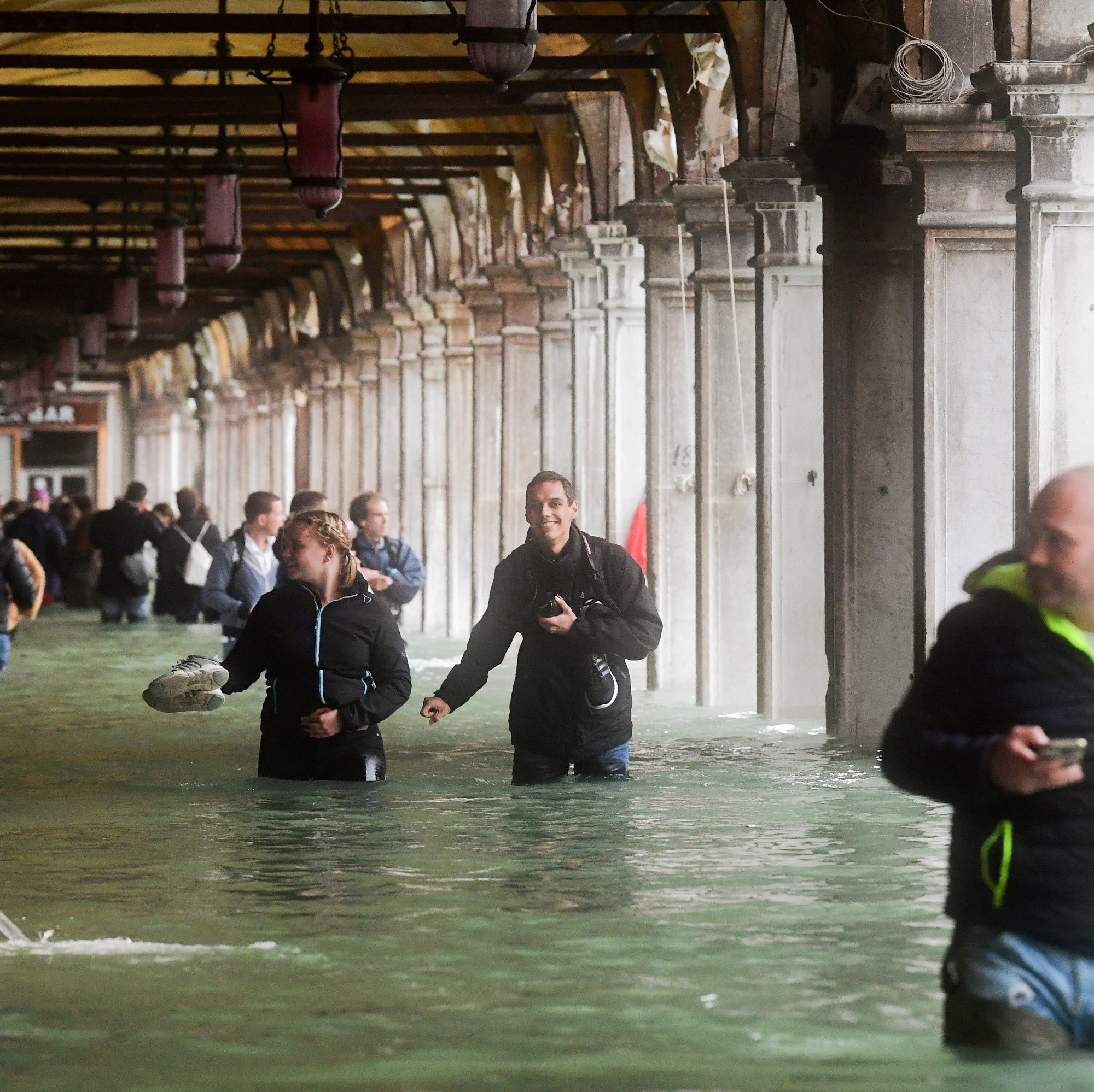 DIAPORAMA - Italie : Venise sous l'eau après une violente tempête
