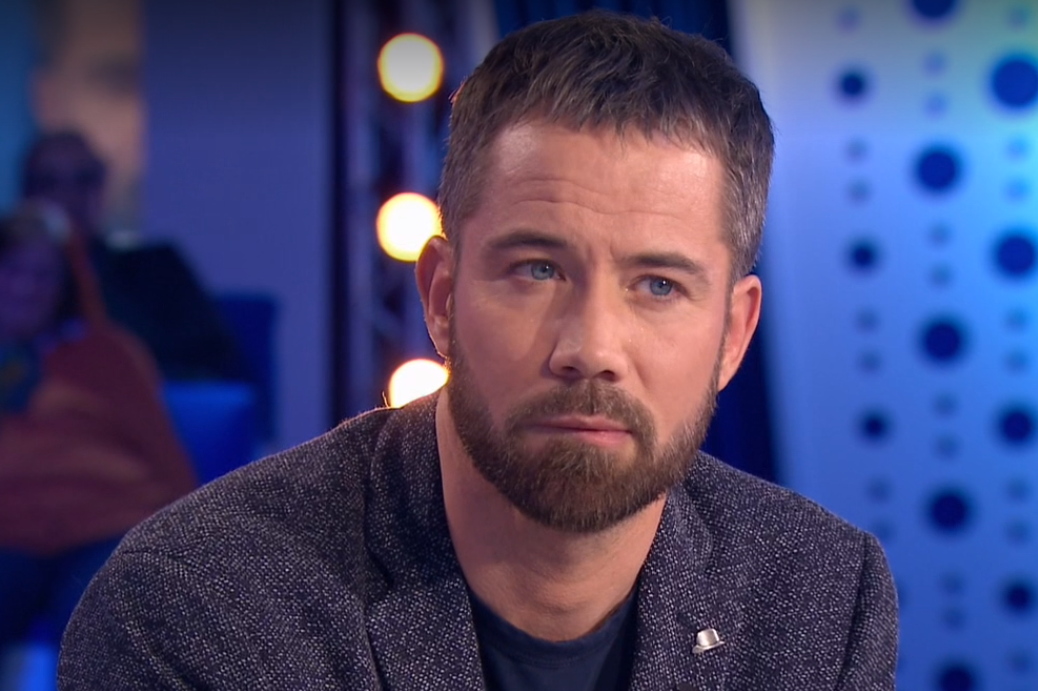 "On n'est pas couché" : Emmanuel Moire a "le sentiment d'être un escroc ...