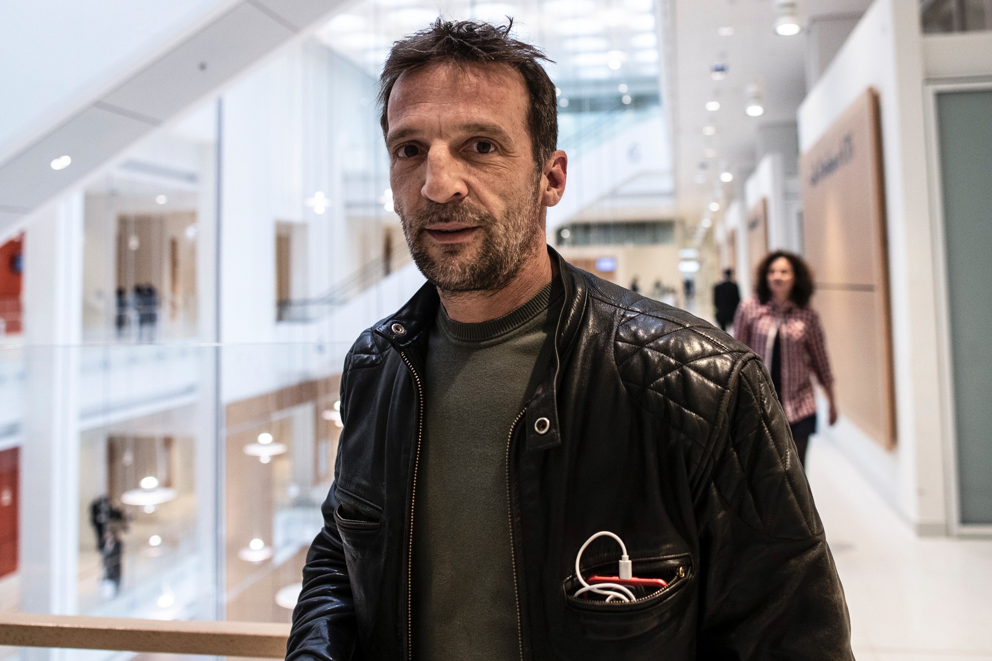 Mathieu Kassovitz sérieusement blessé après un accident de moto sur un ...