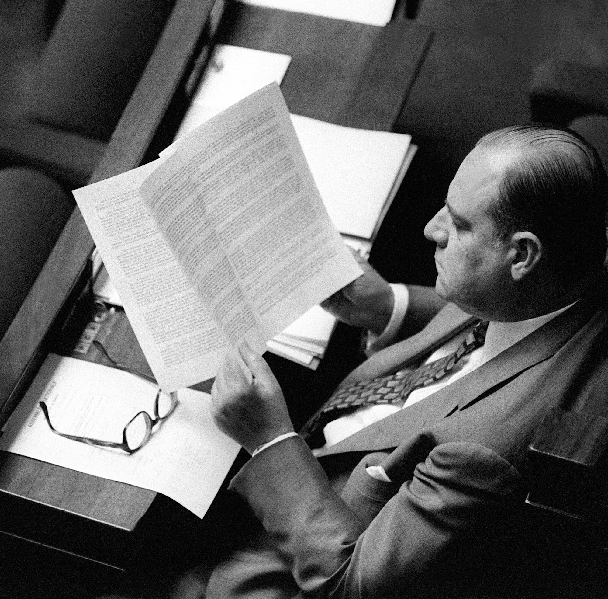 Raymond Barre : les secrets de sa fortune miraculeuse