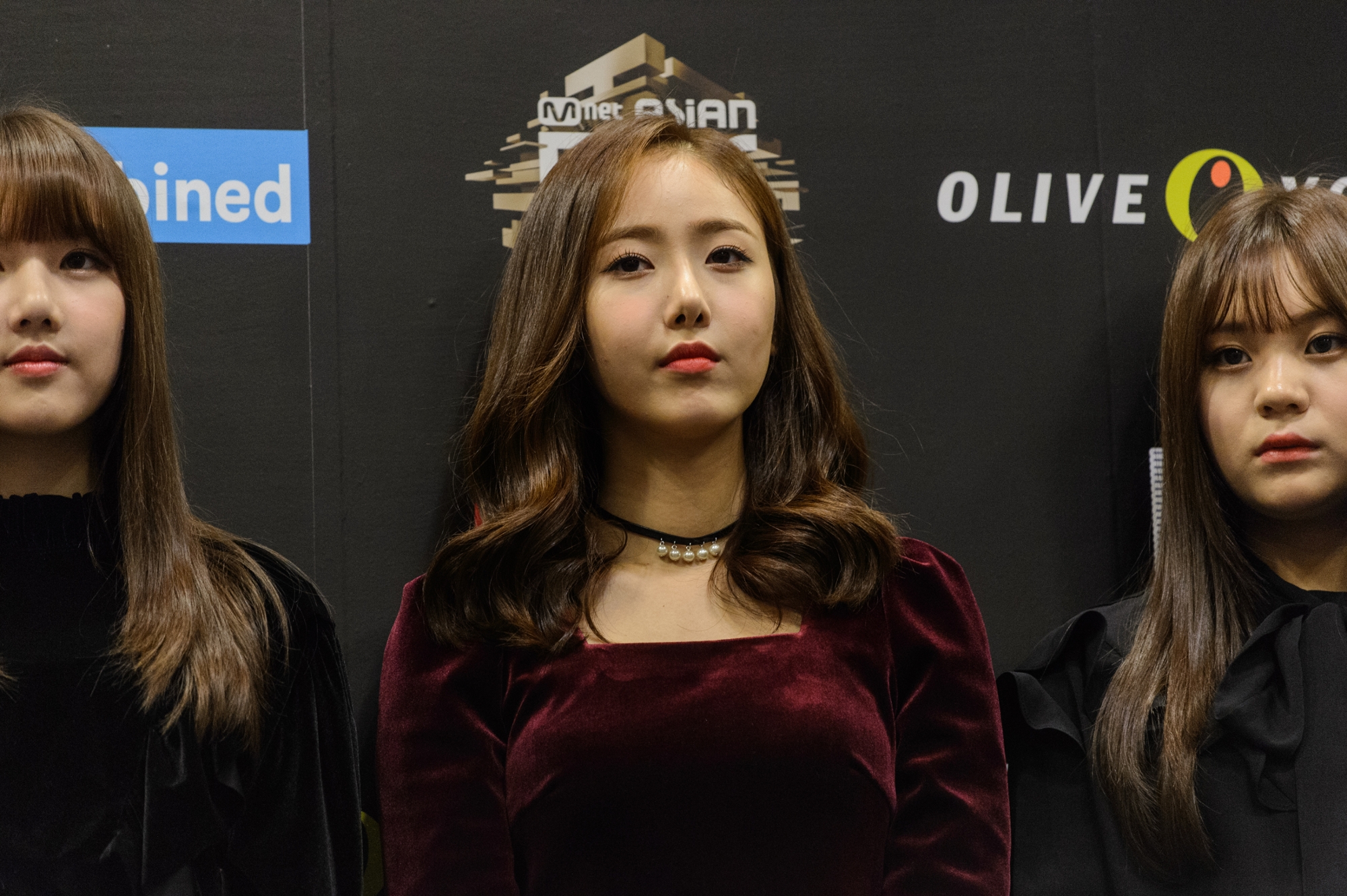 Corée du sud : Sowon s'excuse après une photo avec un mannequin en ...