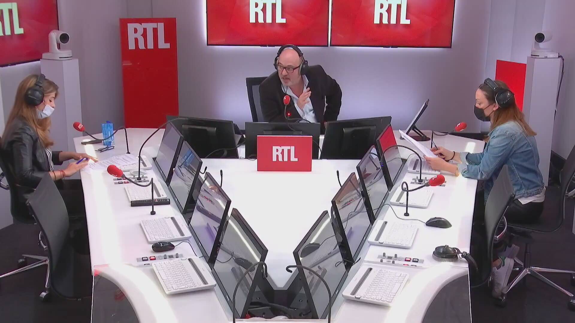 Le journal RTL de 18h du 26 février 2021