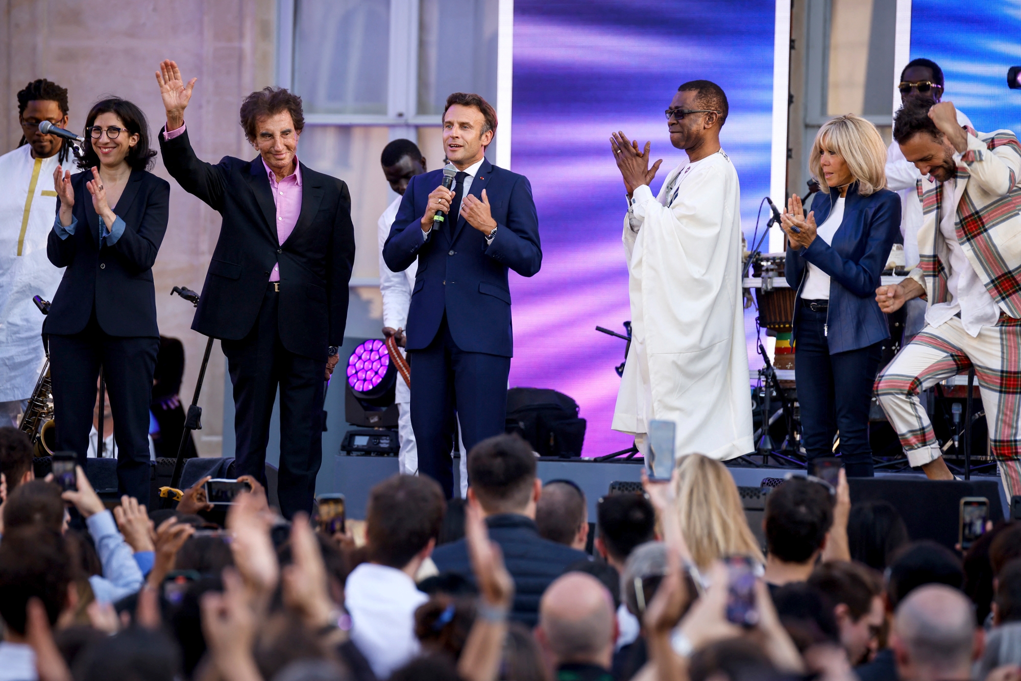 DIAPORAMA - Fête de la musique : l'hommage d'Emmanuel Macron à Jack Lang