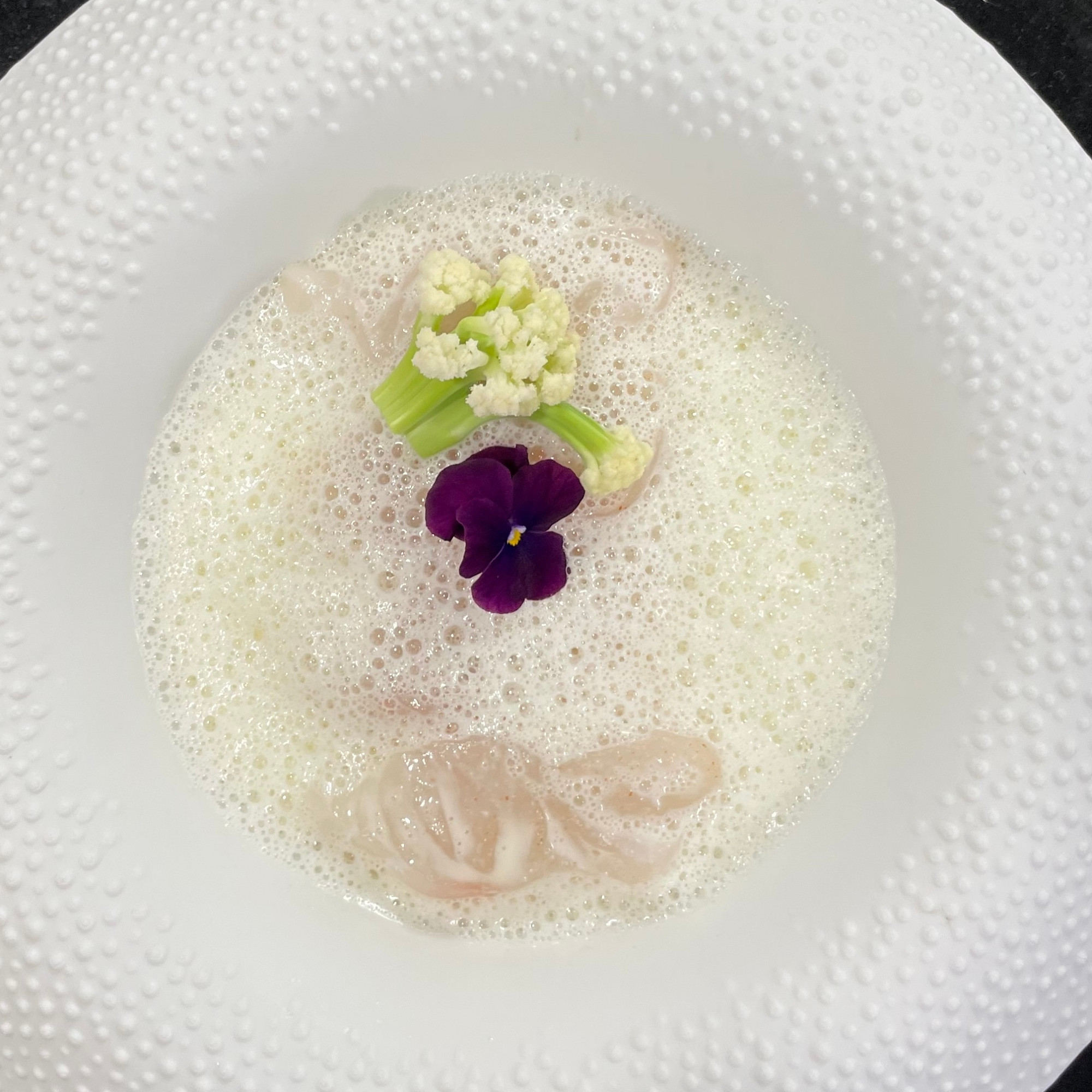 La recette de bar au lait ribot de Christian Le Squer