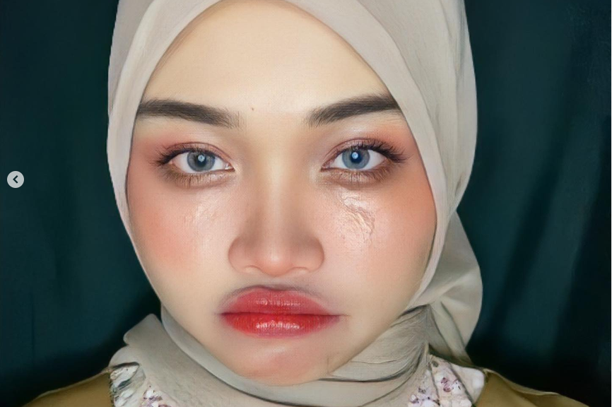 "Crying makeup" : quelle est cette étrange tendance qui se répand sur TikTok