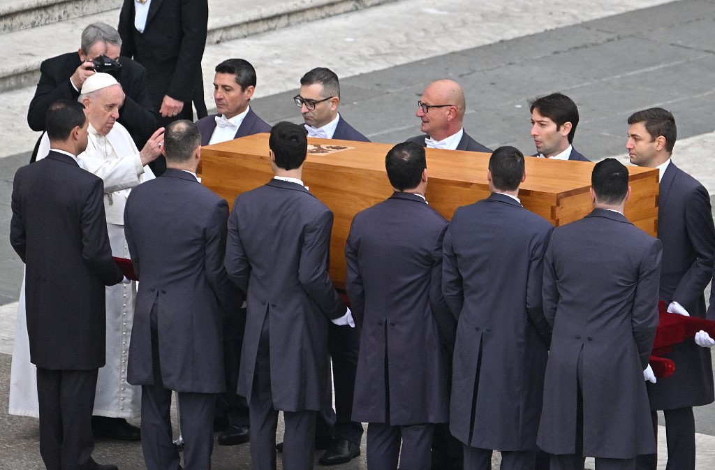 DIAPORAMA - Obsèques de Benoit XVI : les adieux à l’ancien pape