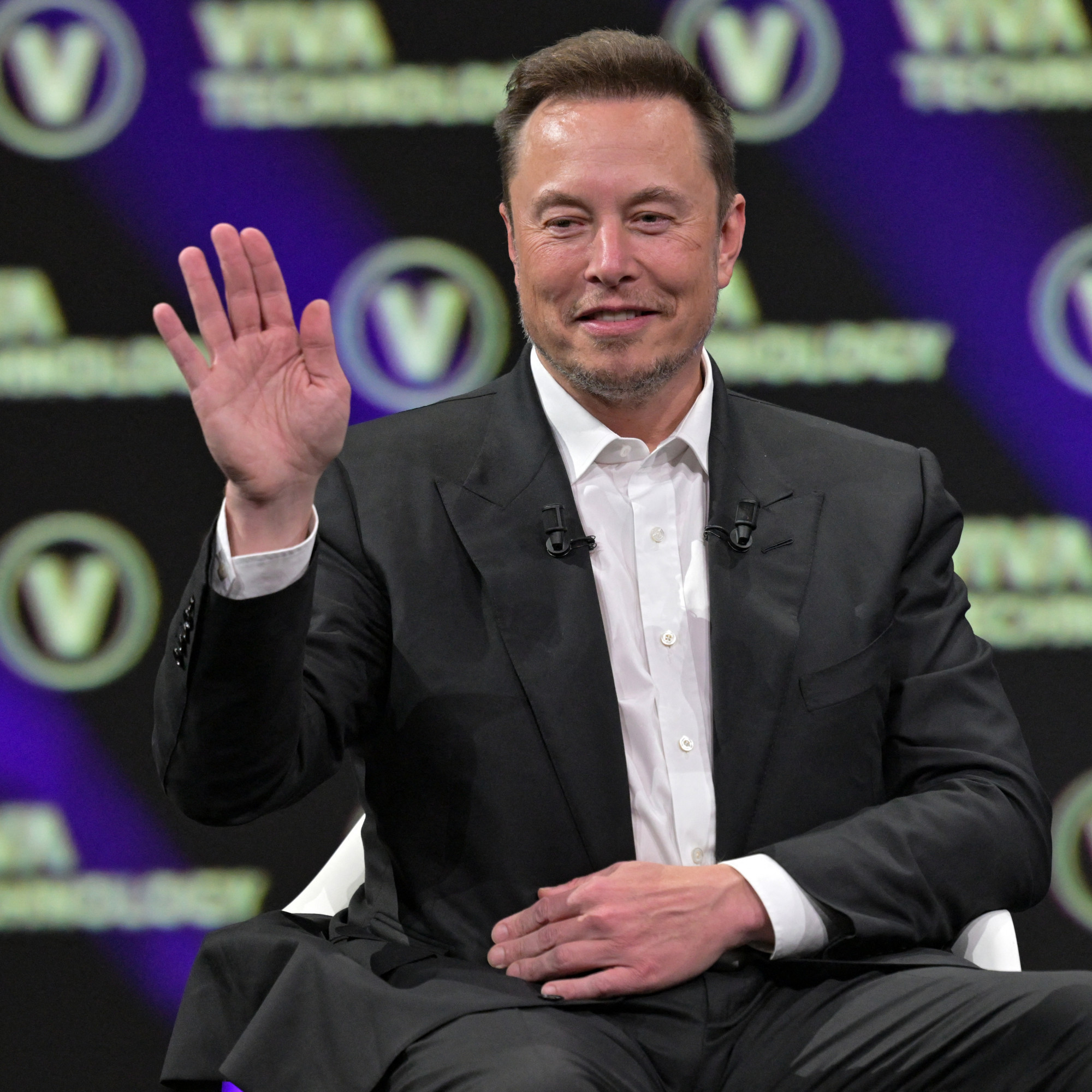 Les infos de 18h - Elon Musk en rock star à Vivatech, mais toujours pas ...