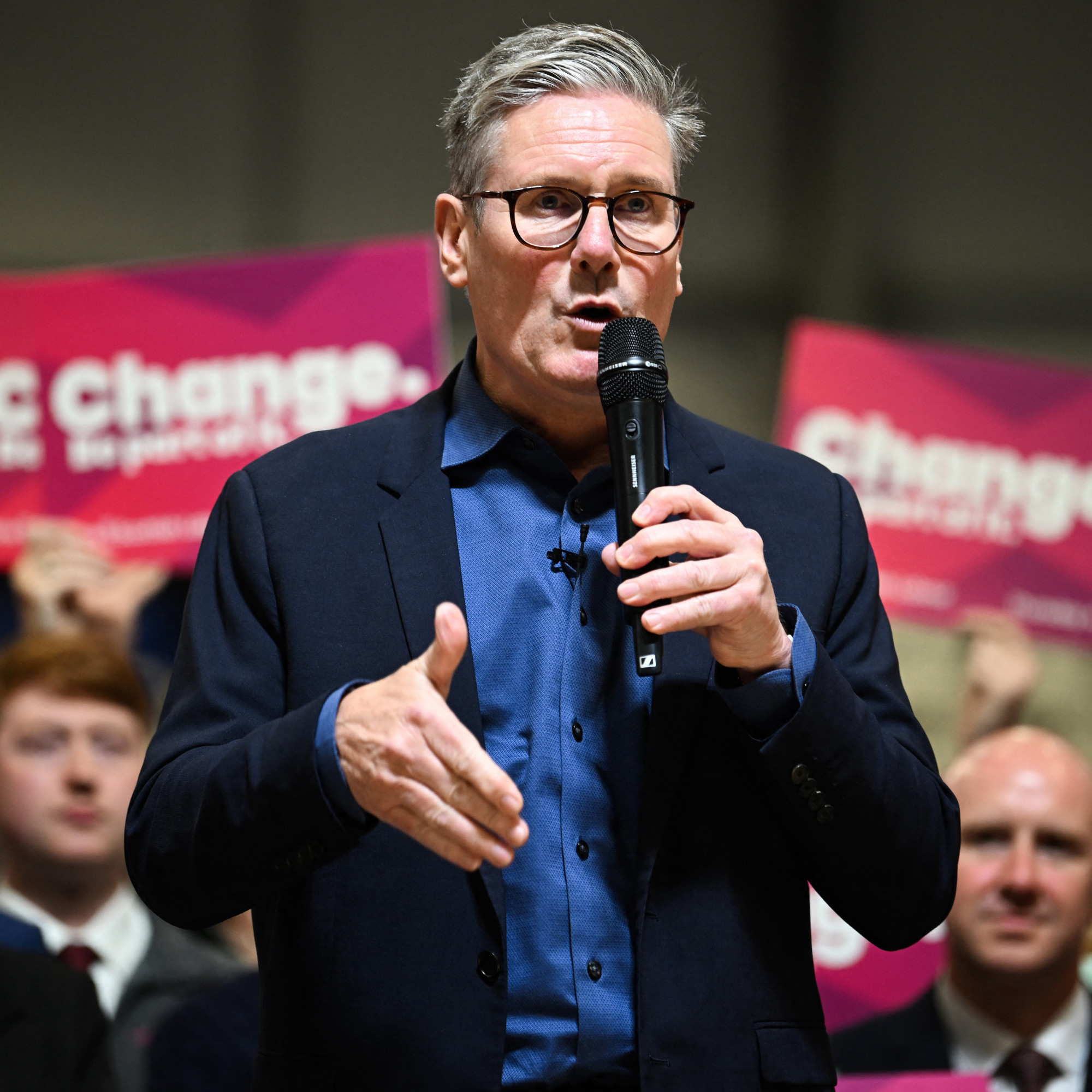 Keir Starmer, nouveau Premier ministre britannique : un "robot ...