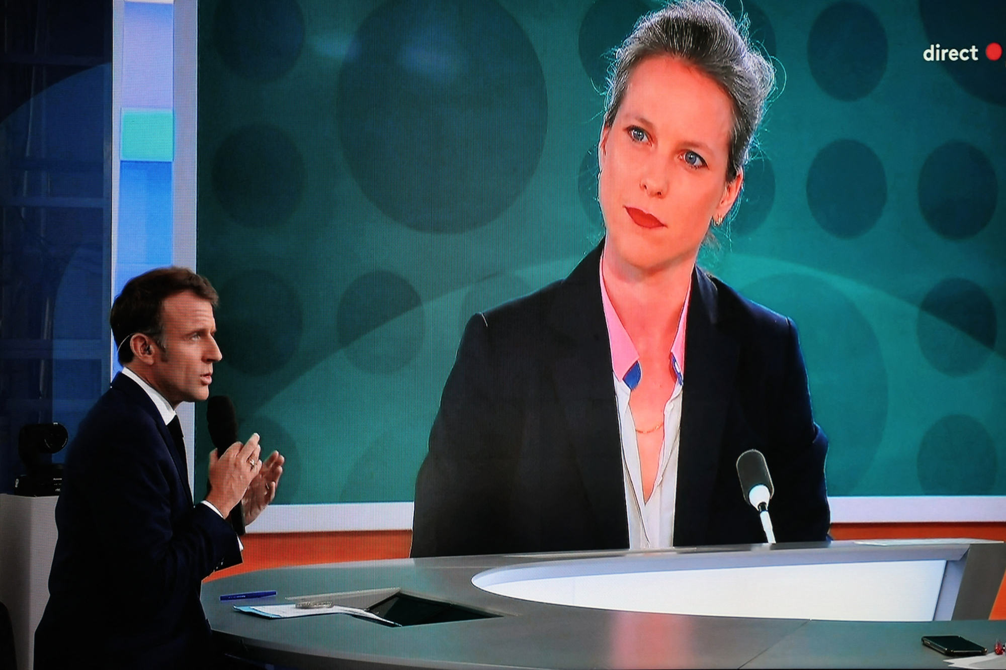 "Elle coche beaucoup de cases" : qui est Lucie Castets, la candidate du ...