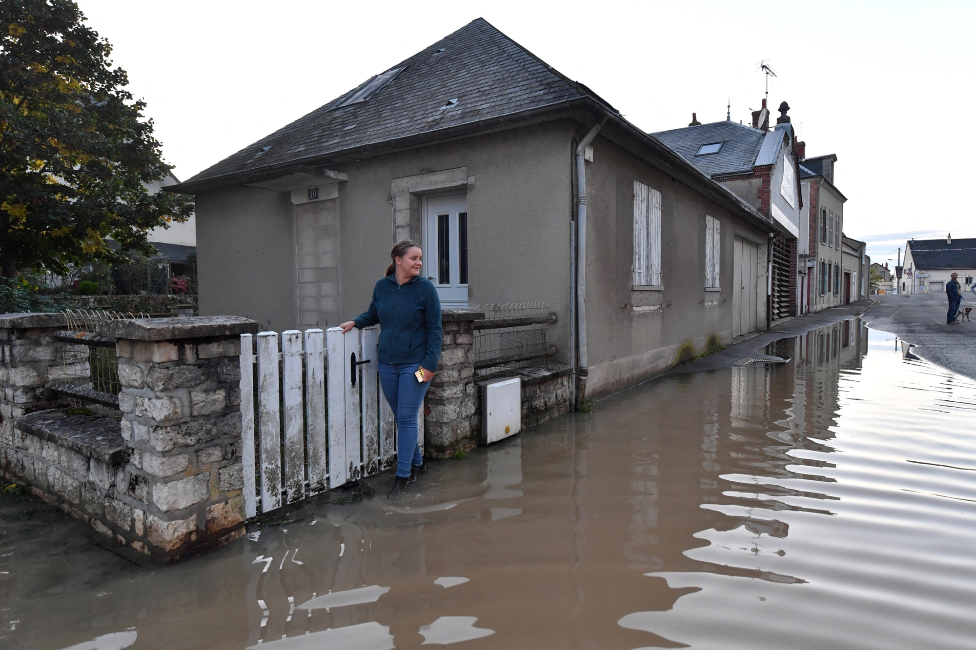 "On a tout tout perdu" : après la dépression Kirk, les habitants de ...