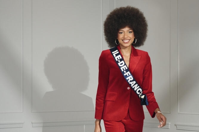 Miss France 2025 : qui est Julie Dupont, élue Miss Île-de-France