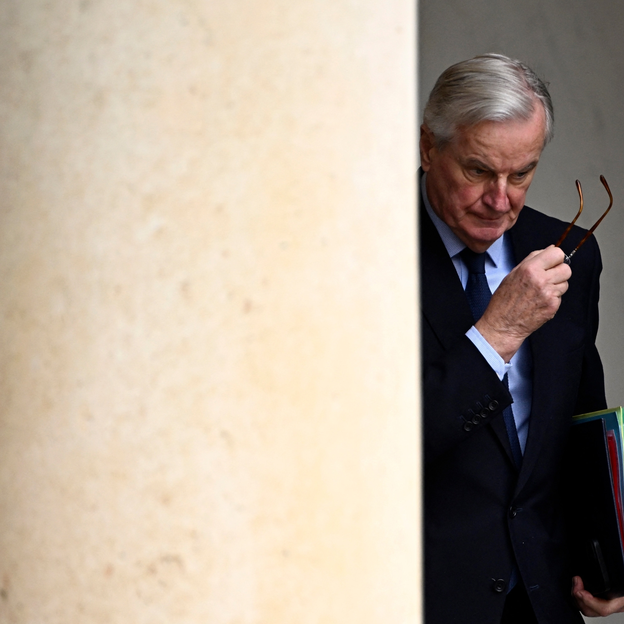 Motion de censure : qui pour remplacer Michel Barnier ? Les auditeurs ...