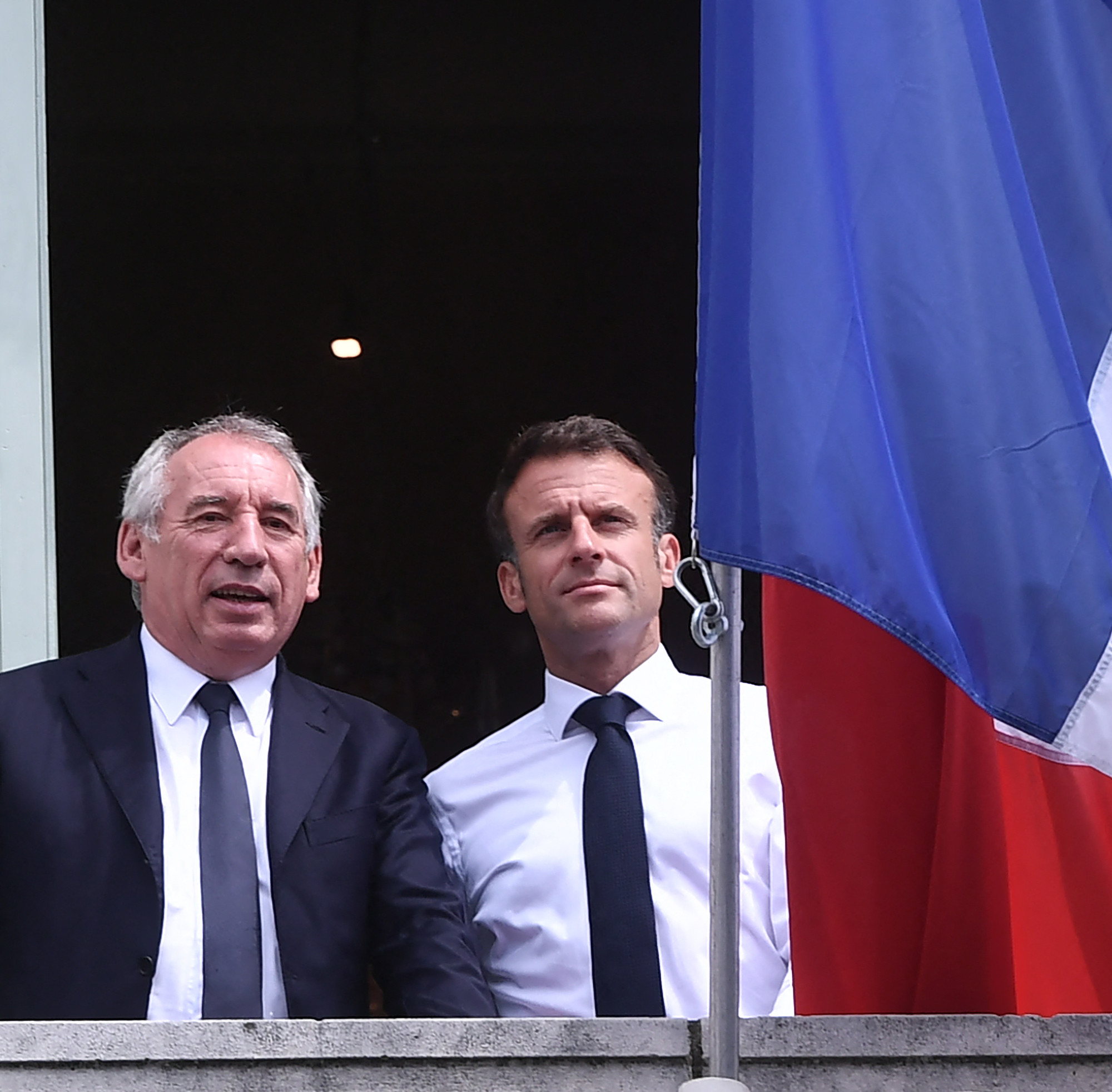 Emmanuel Macron nomme François Bayrou premier ministre