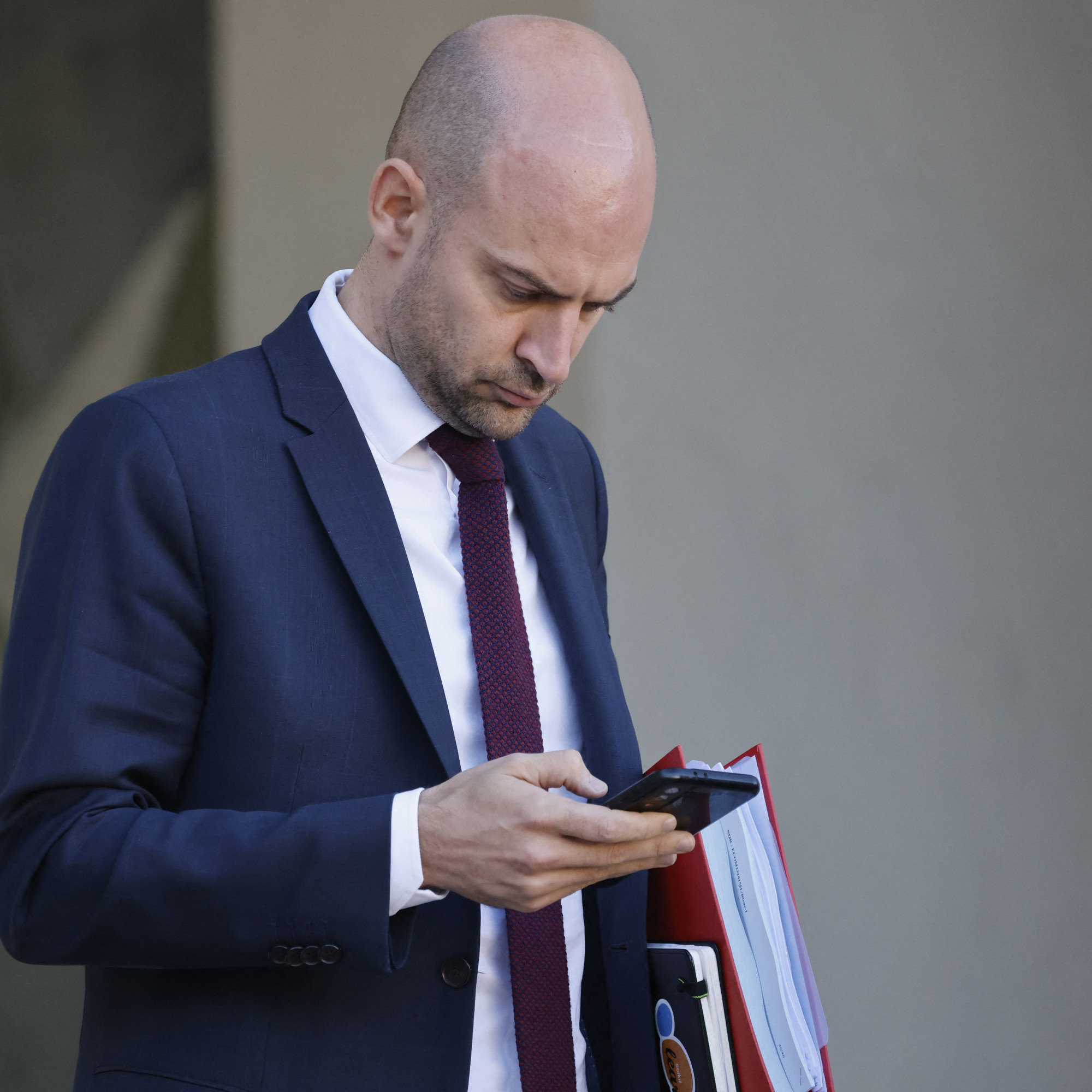 Jean-Noël Barrot piraté : ce que l'on sait sur le hack du téléphone du ...