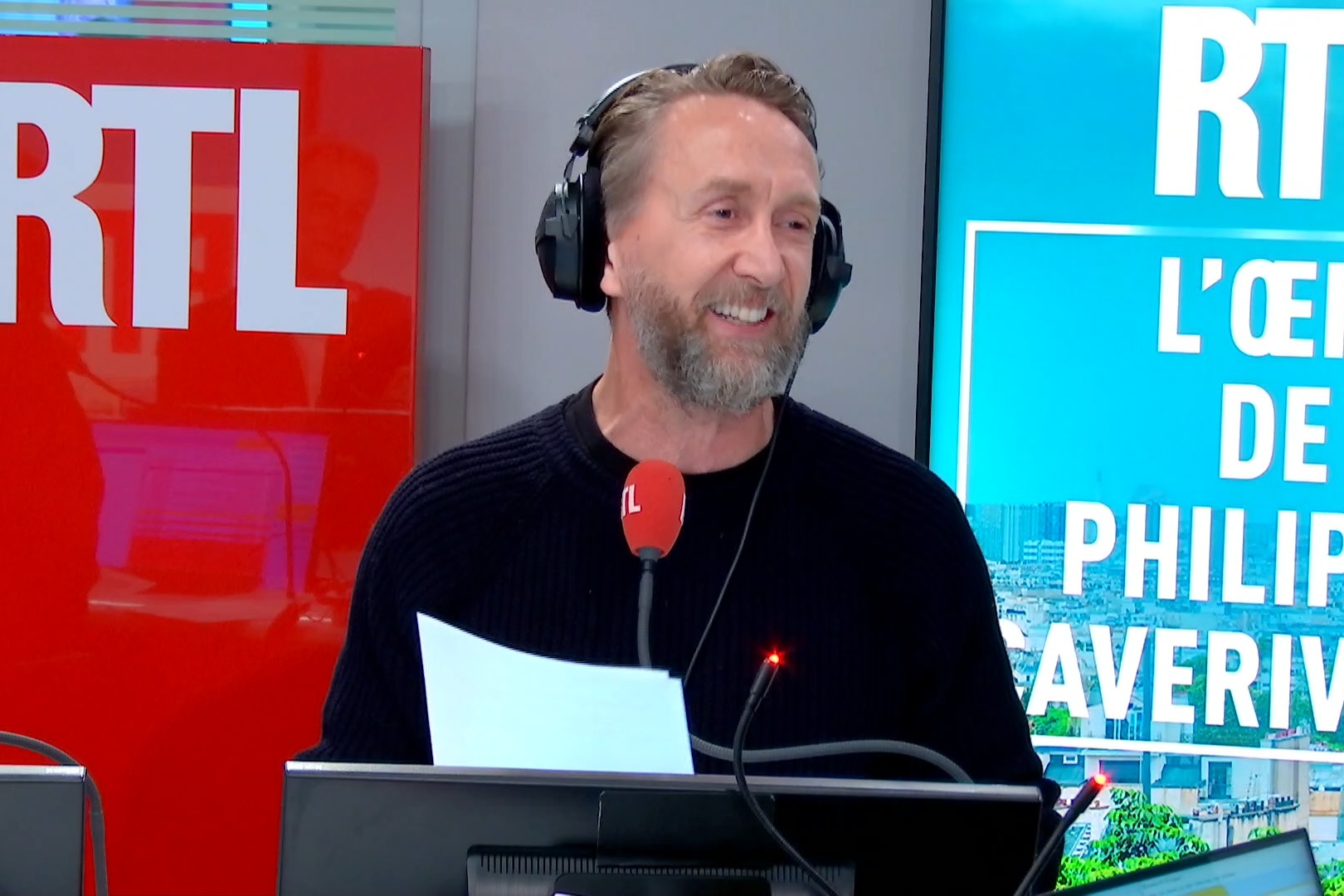 VIDÉO - Philippe Caverivière : "Emmanuel Macron a sorti Manuel Valls de ...