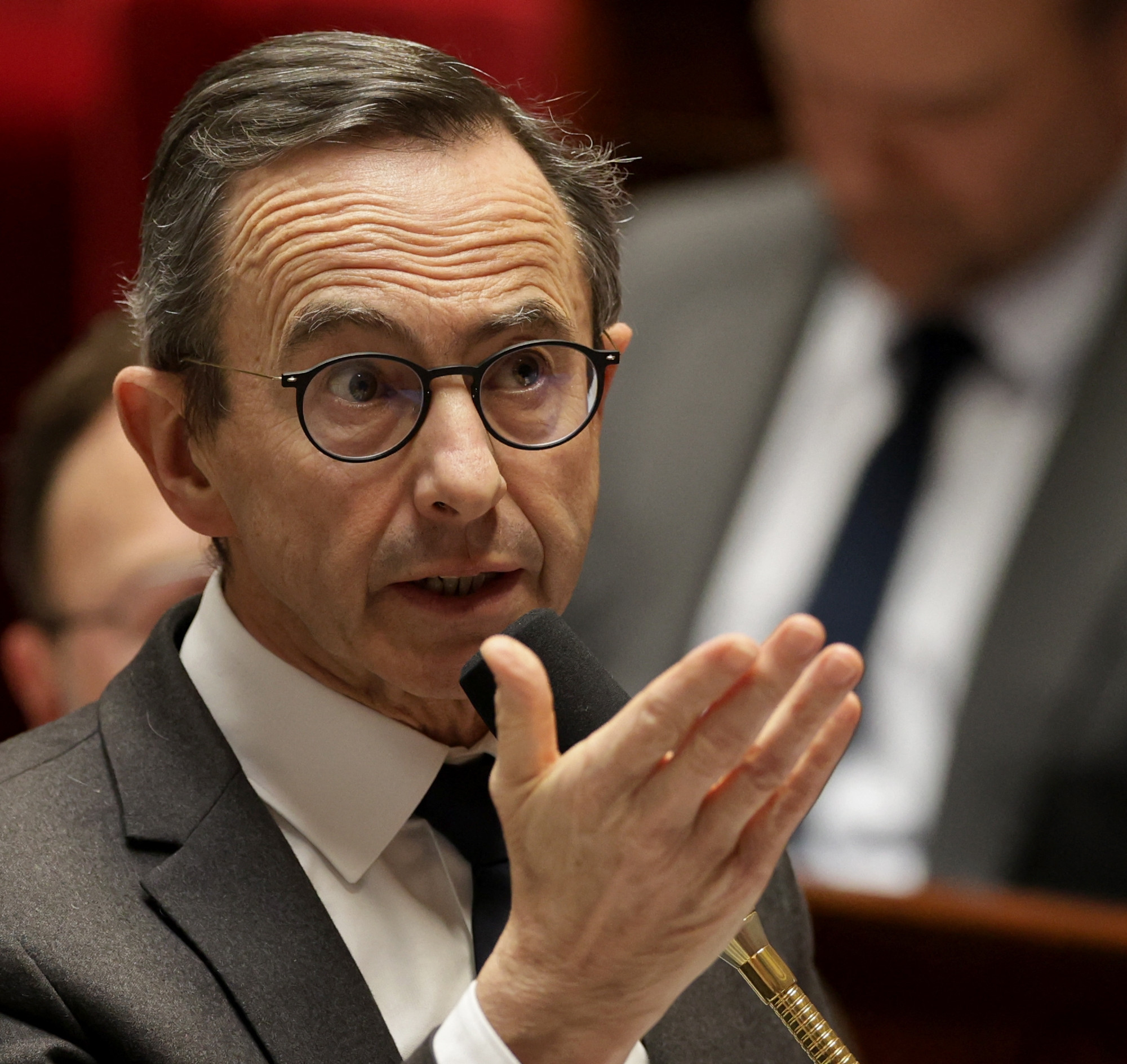 Les infos de 5h - Tensions entre la France et l'Algérie : Alger refuse de coopérer, Paris riposte