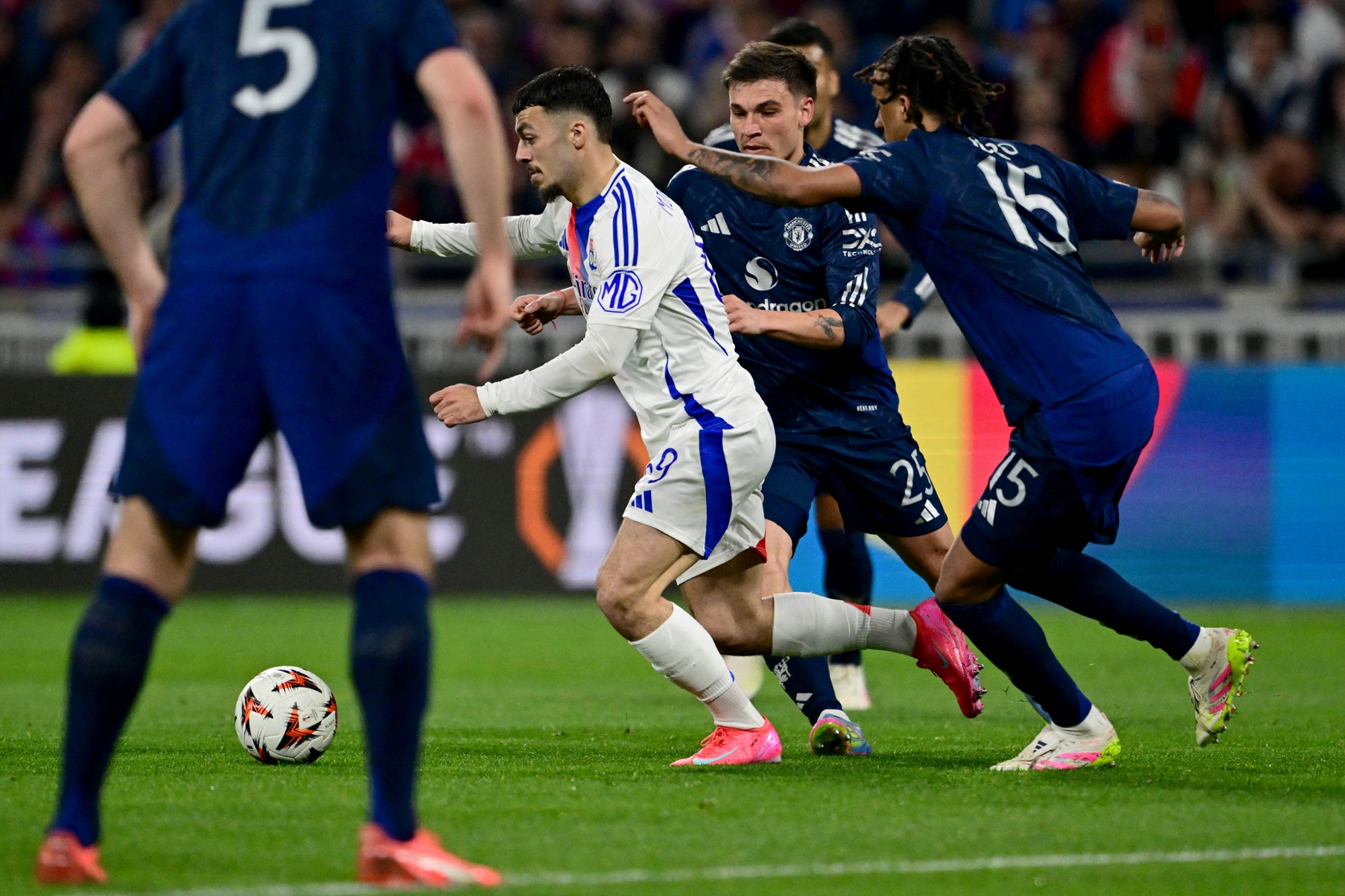 Manchester United-OL : comment suivre le quart de finale retour de Ligue Europa sur notre radio ...