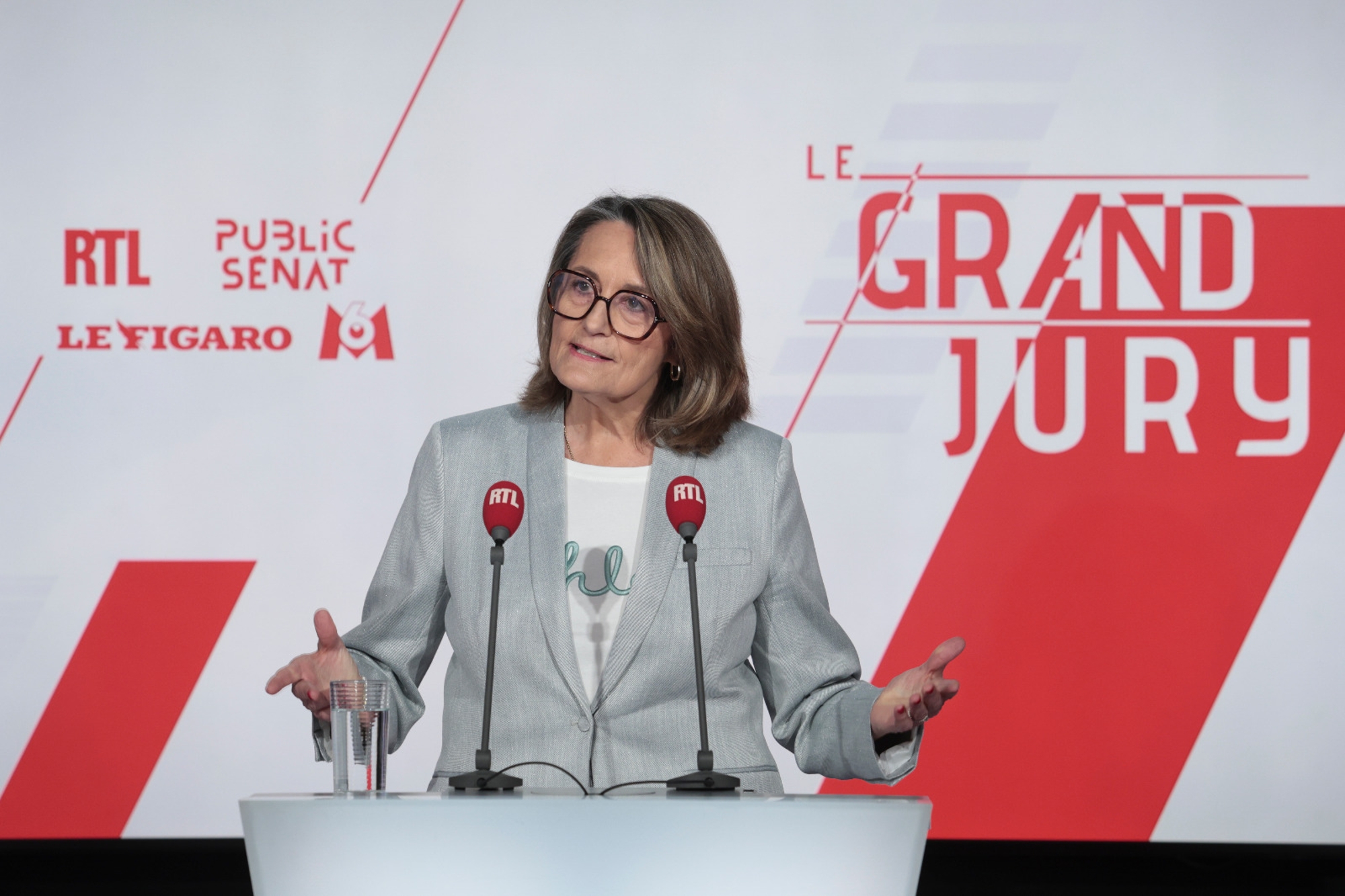 Algérie : "Le moment de la confrontation est passé, nous sommes dans la discussion", assure ...