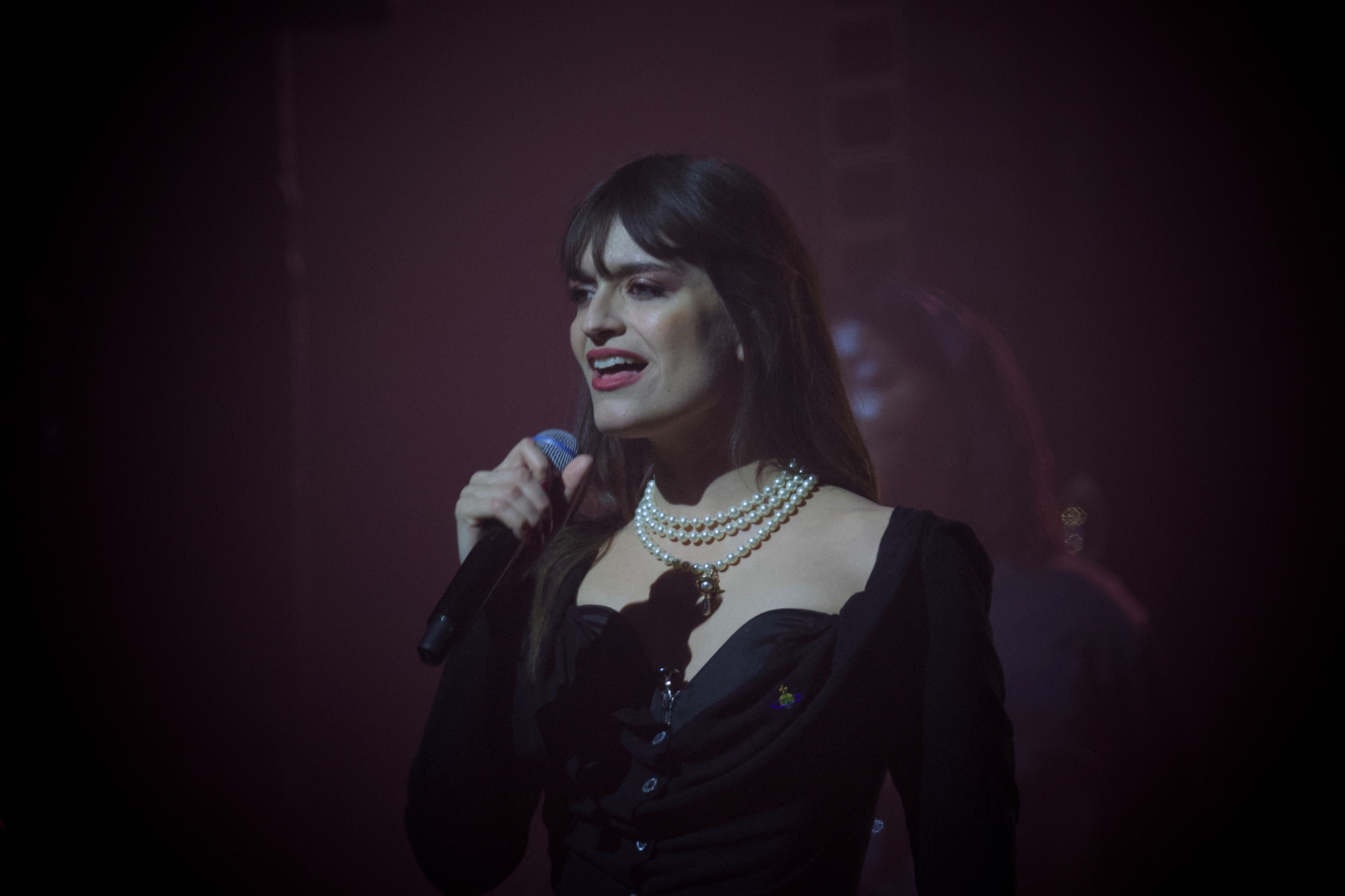 Clara Luciani: Health Update & Neurological Condition - NewsyList