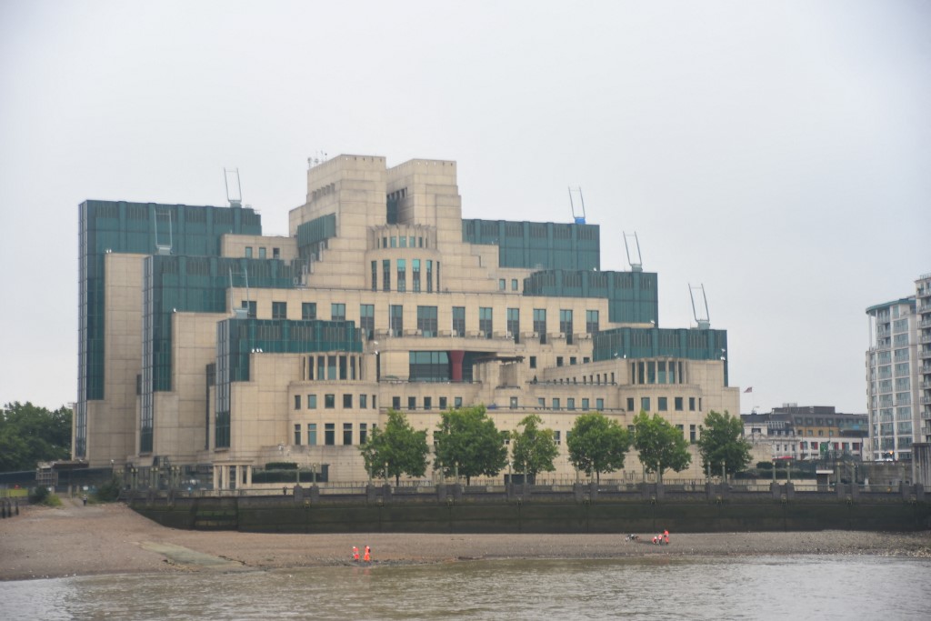 Qui est Blaise Metreweli, première femme à la tête du MI6, le ...