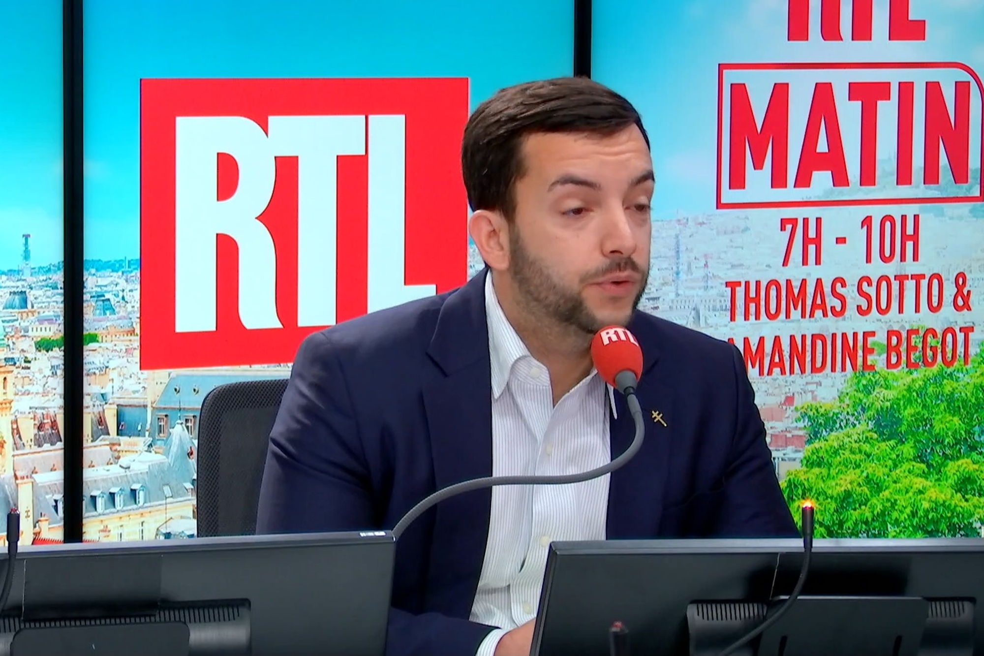 Motion de censure : "Marine Le Pen et Jordan Bardella décideront ce qu ...