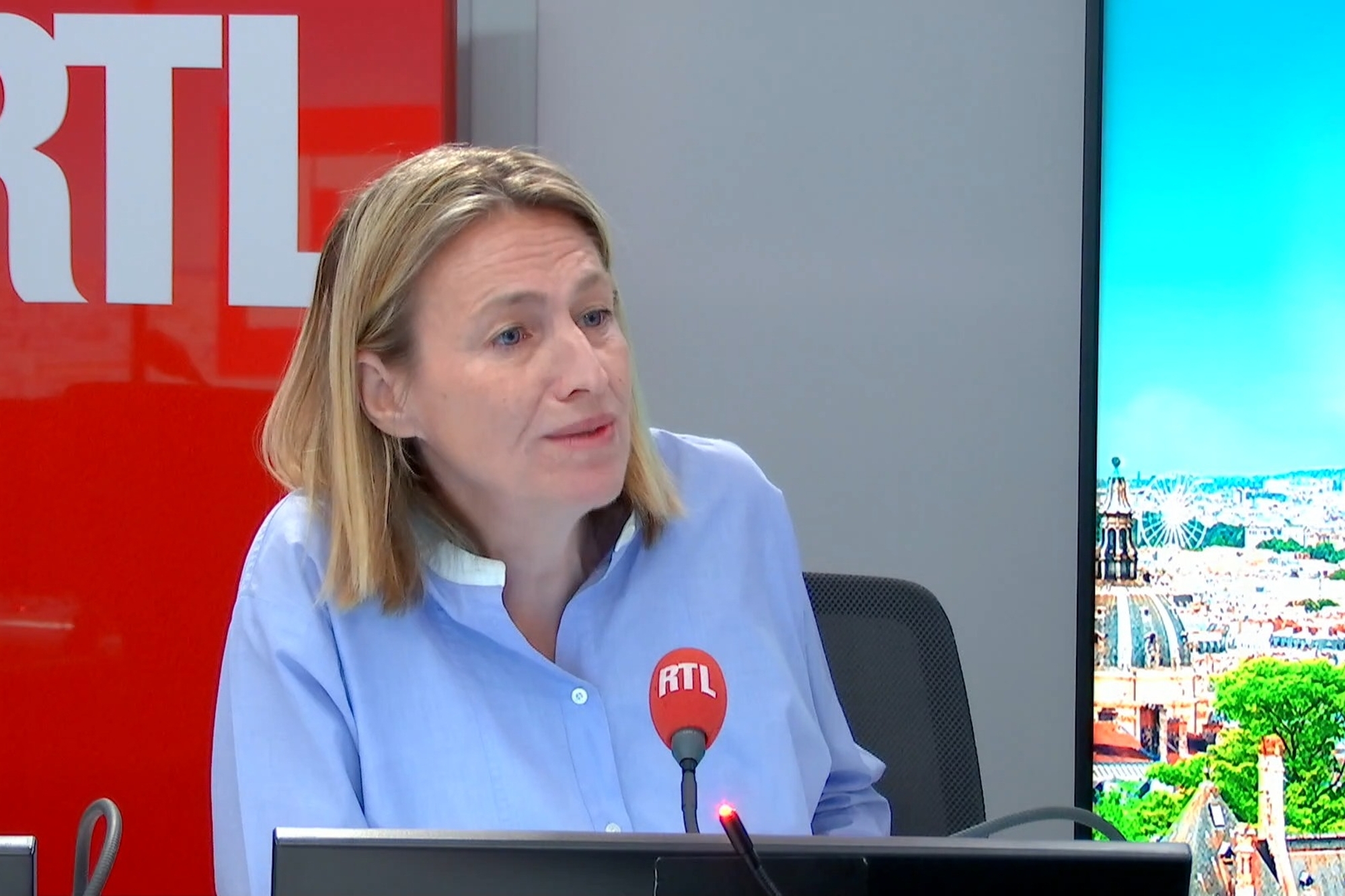 Budget 2026 : "François Bayrou a eu raison de mettre les pieds dans le ...