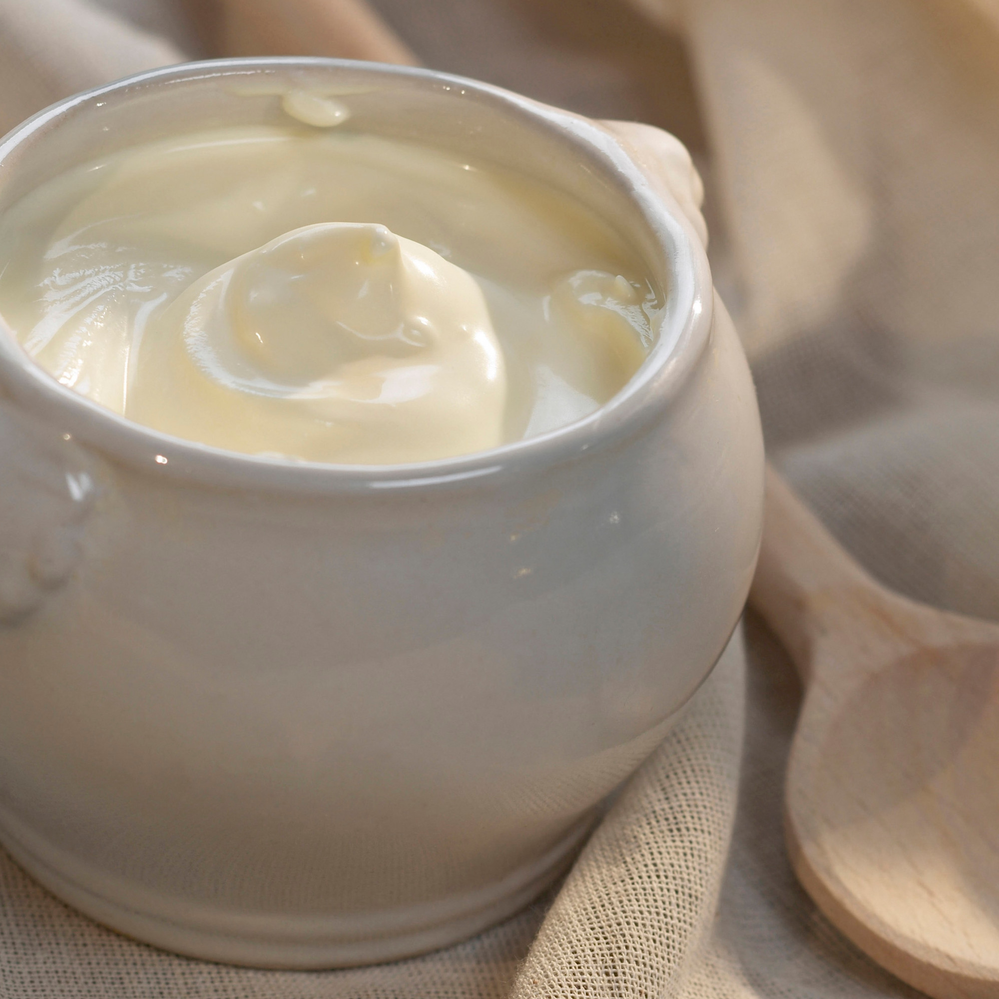 Botulisme : Intermarché et les autorités annulent le rappel des pots de ...