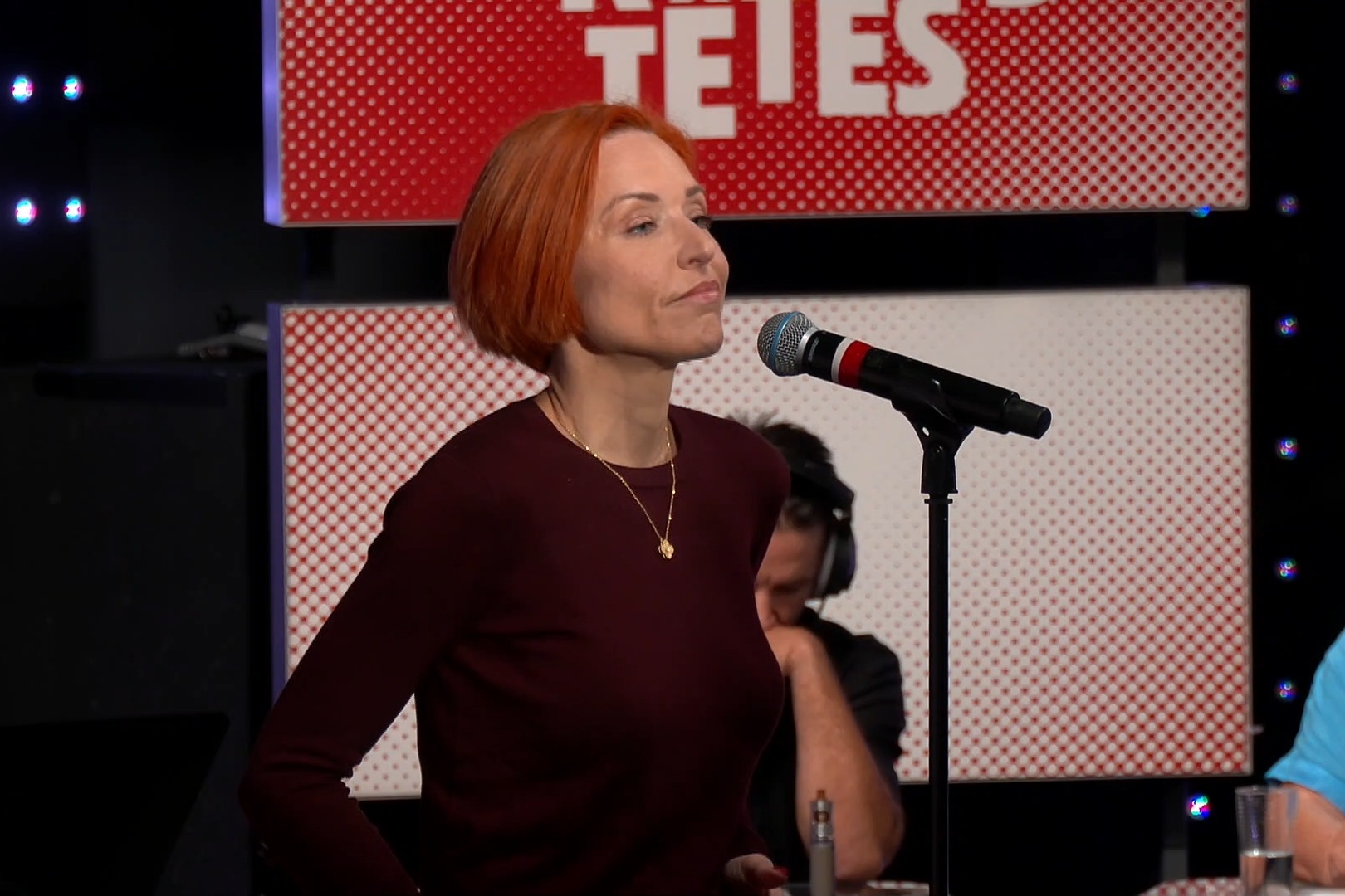 VIDÉO - Natasha St-Pier chante "Le Sud" dans "Les Grosses Têtes" sur RTL
