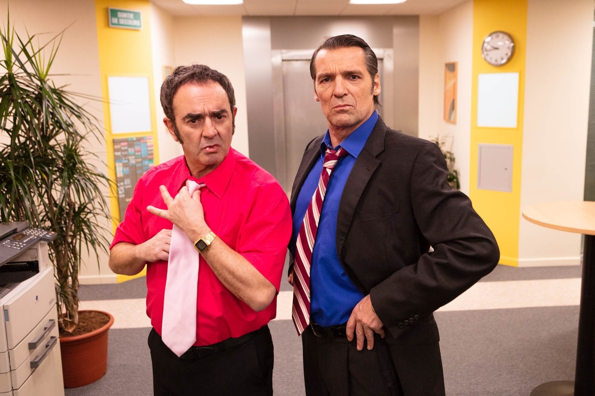 "Caméra café" : M6 annonce le retour de la série culte avec Bruno Solo ...