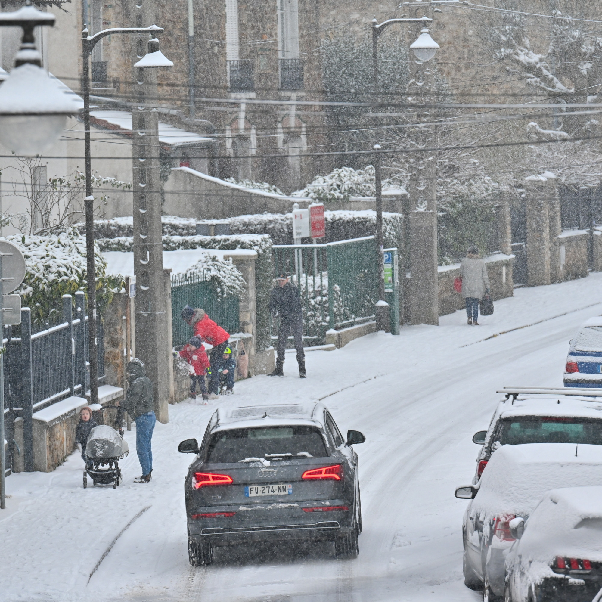 Chutes de neige : pourquoi il est fortement déconseillé de prendre la ...