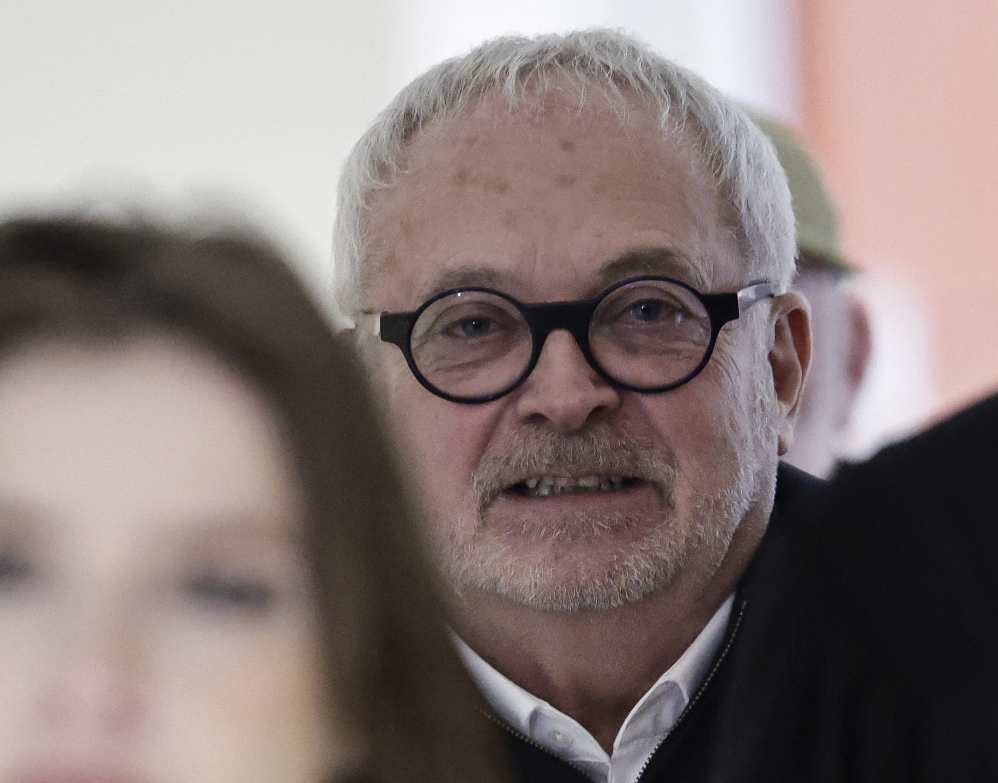 "Je suis vraiment désolé" : lors de son procès pour soumission chimique ...