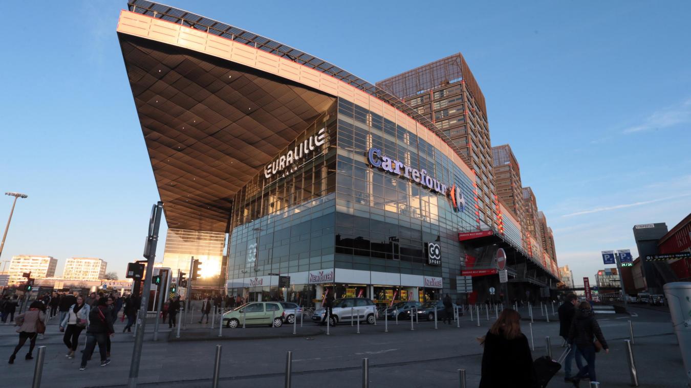 Euralille vous offre tous les jours 100€ en cartes cadeaux