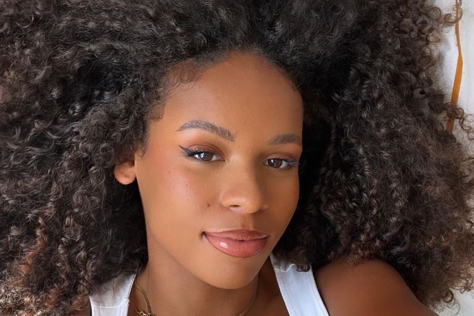 Miss France 2025 : qui est Mélissa Atta Bessiom, élue Miss Pays de la ...