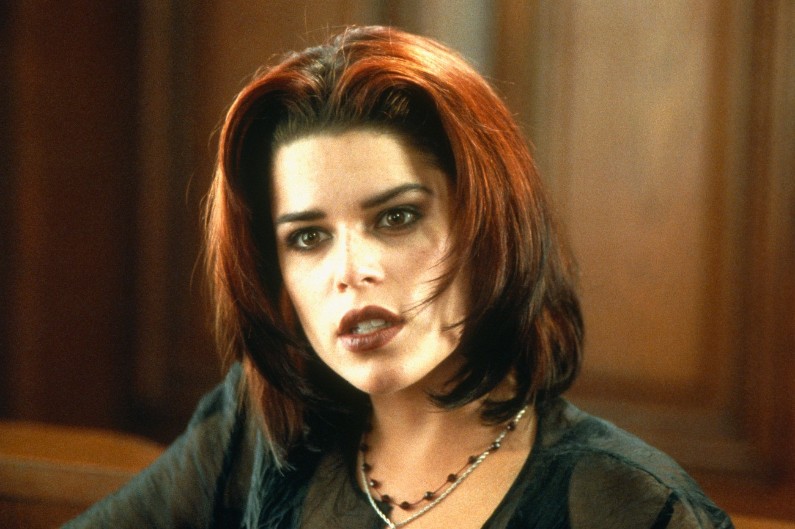 Neve Campbell, Gillian Anderson... Quand les actrices fétiches des ...