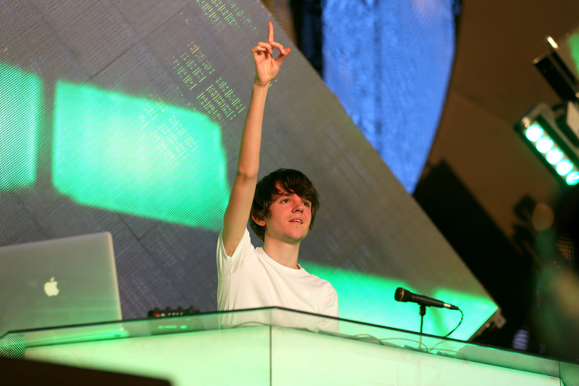 Madeon sort son premier album à 20 ans