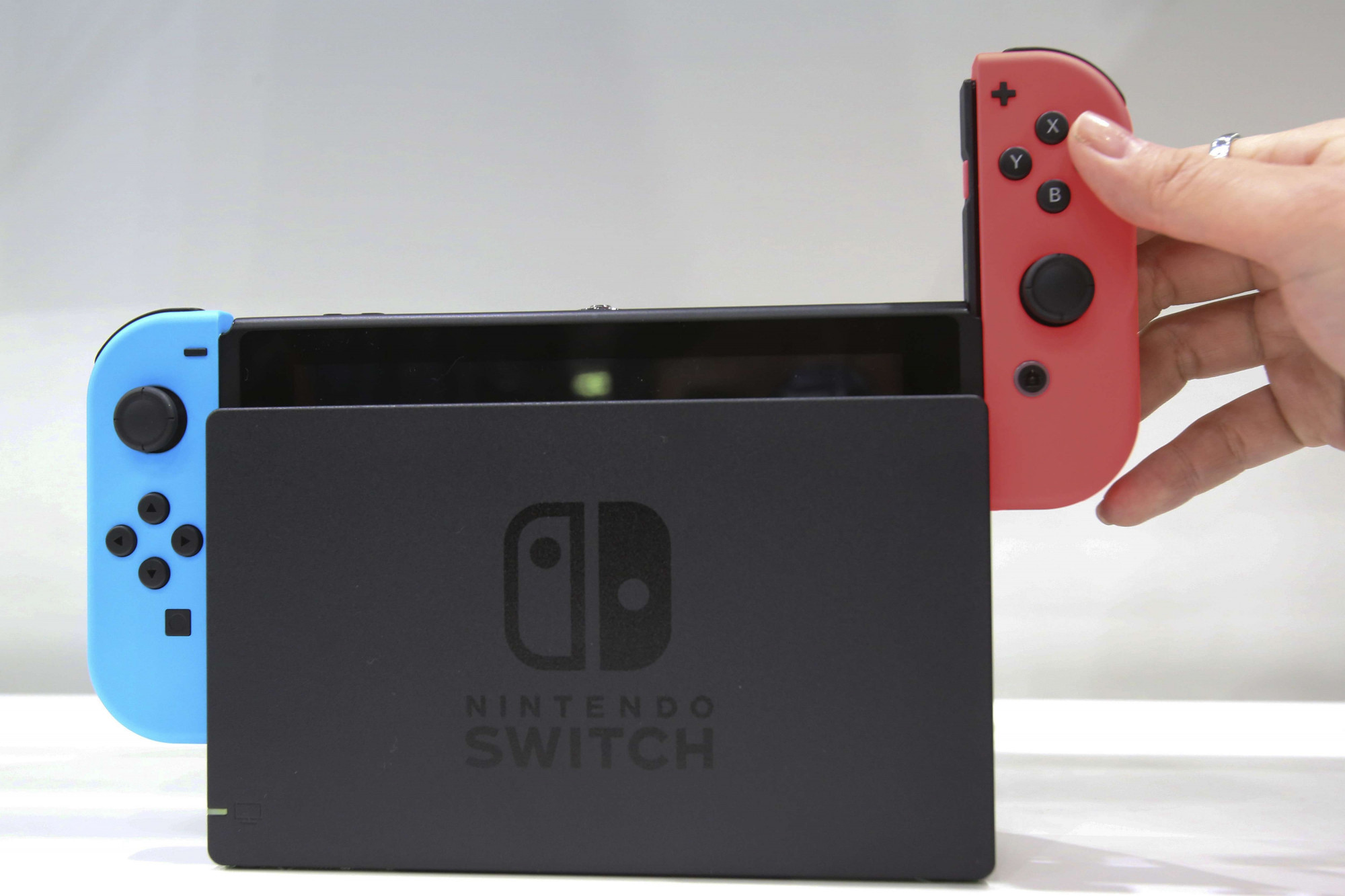 Nintendo Switch : le prix et la date de sortie en France dévoilés