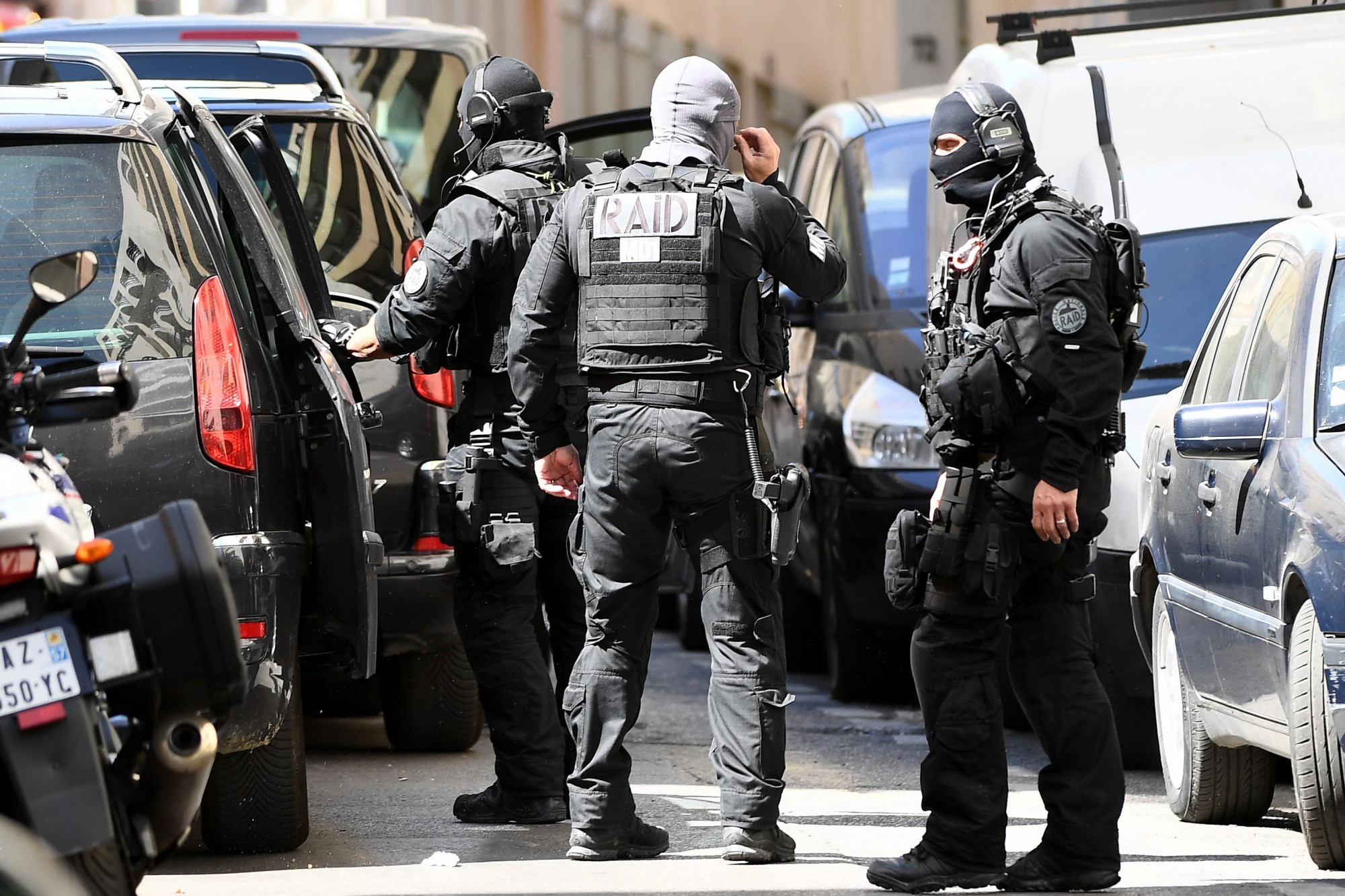Le RAID : la véritable histoire de cette unité d'élite de la Police ...