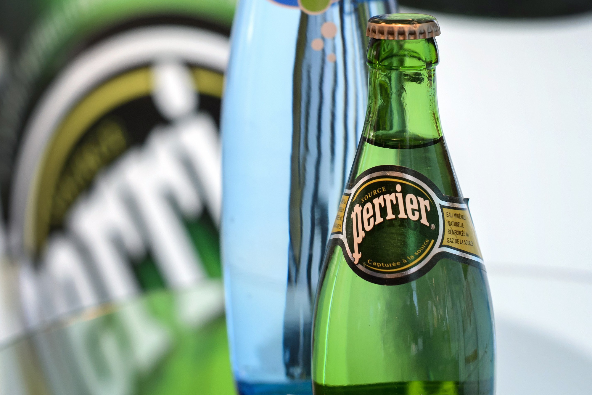 Environnement : Perrier va transporter ses bouteilles par train ...