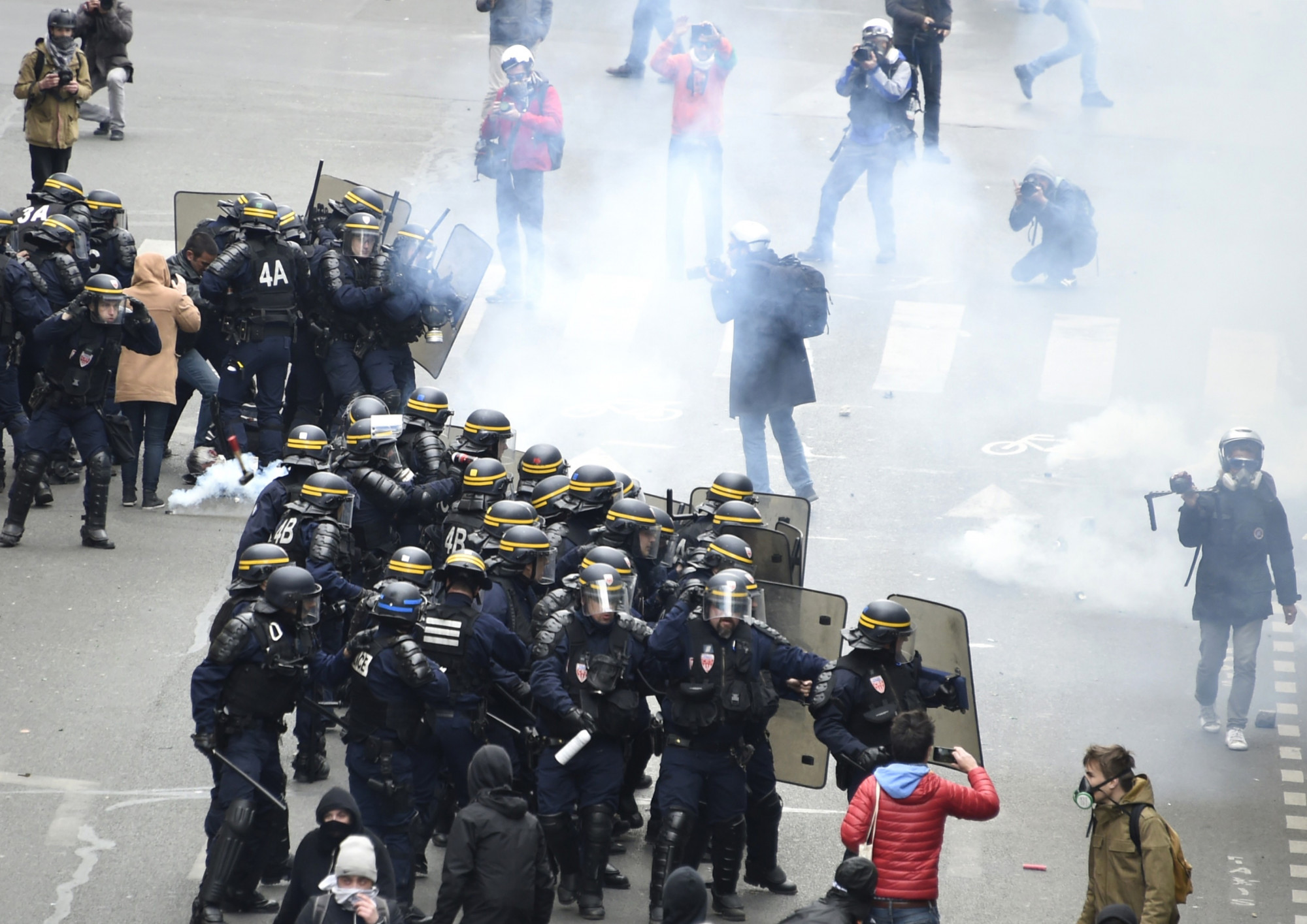 Loi Travail : quelles conséquences les violences en marge des ...