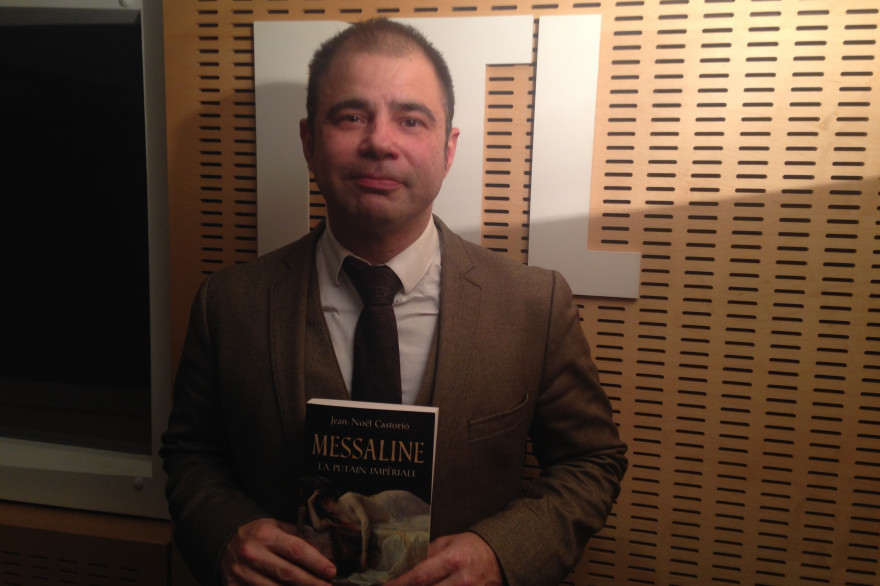 Les cités d'Or dans La Curiosité Est Un Vilain Défaut