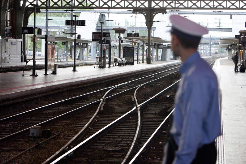 SNCF : grève des contrôleurs en Rhône-Alpes, neuf trains sur dix ...