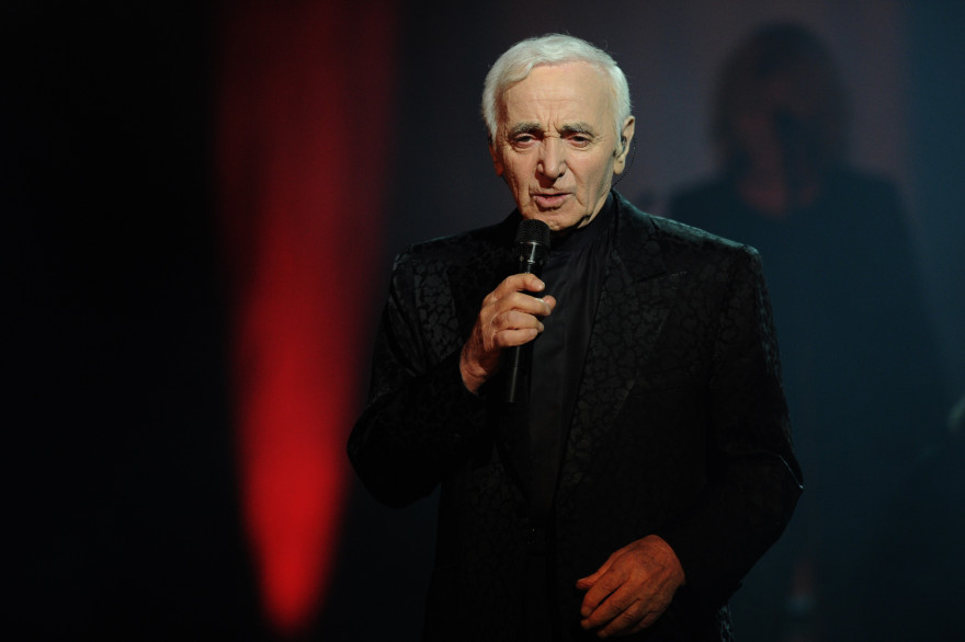 Charles Aznavour de retour pour 6 concerts au Palais des Sports