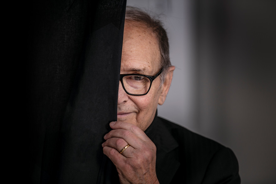 Qui est Ennio Morricone, le compositeur de célèbres musiques de films