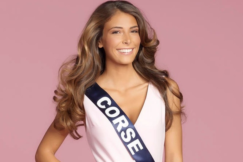 VIDÉO - Miss France 2018 : qui Eva Colas, Miss Corse et 1ère Dauphine