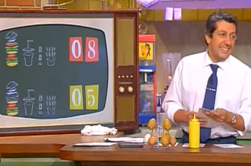 "Burger Quiz" : le jeu culte animé par Alain Chabat revient sur TMC